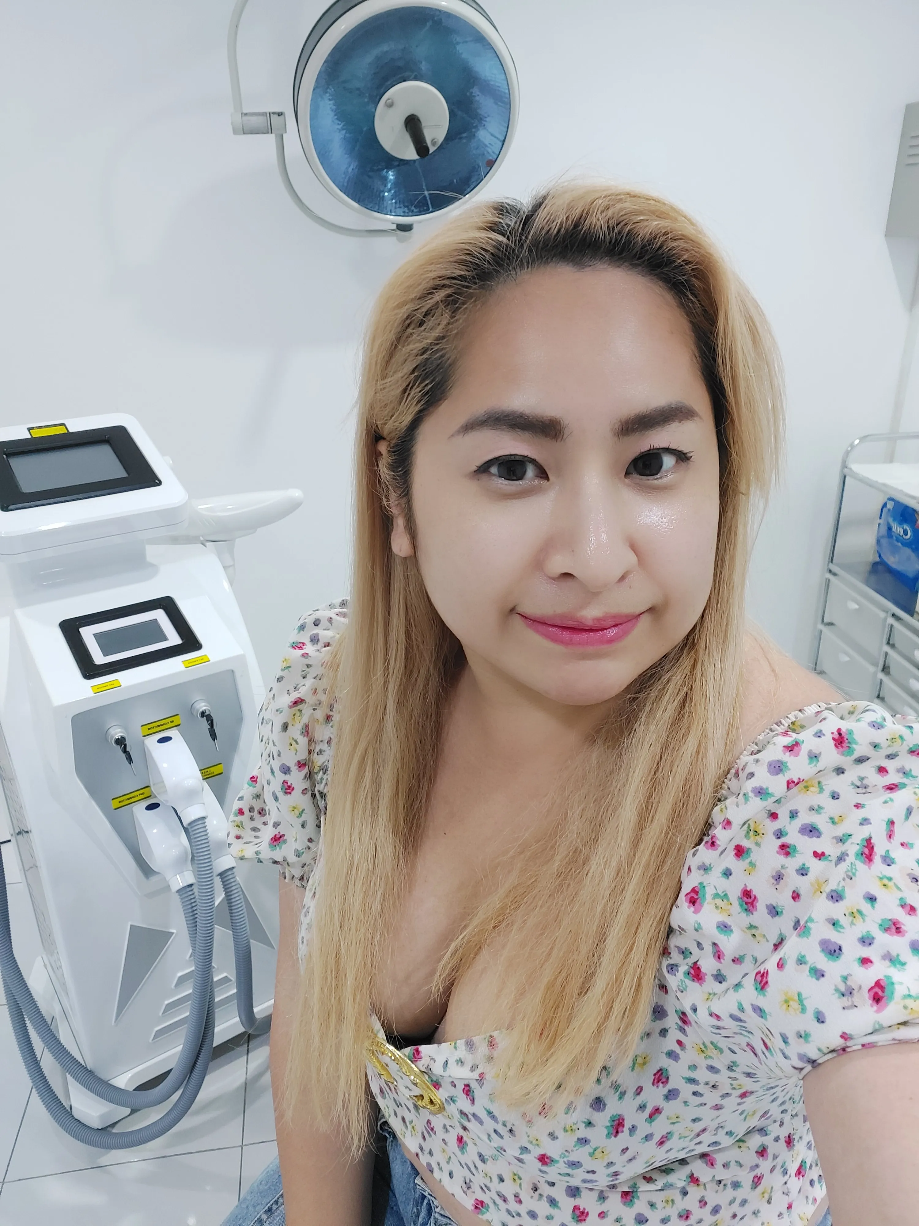 แนะนำคลีนิก เสริมความสวย ราคาดี | แกลเลอรีที่โพสต์โดย firstone | Lemon8