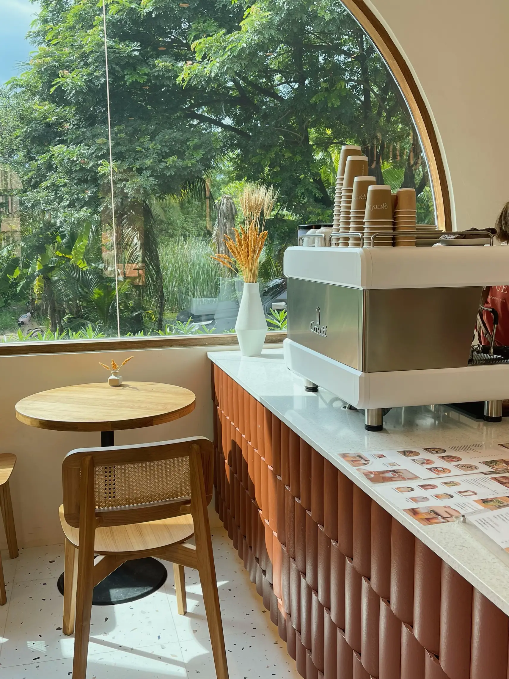 CONTINUE.CAFE | คาเฟ่เปิดใหม่ปทุมธานี 📸 | แกลเลอรีที่โพสต์โดย Preawjan_ | Lemon8