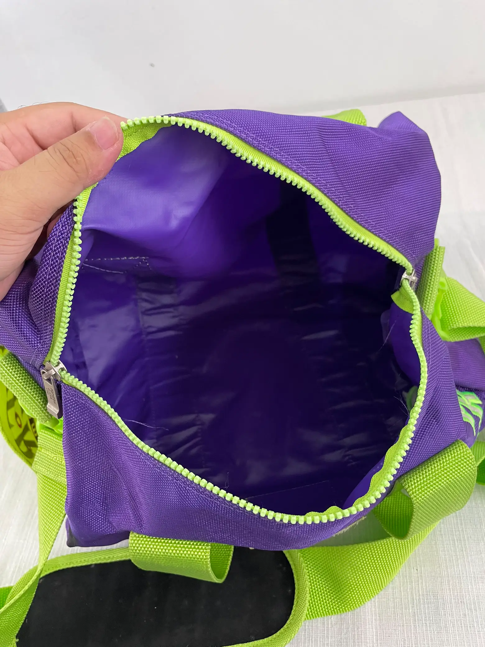 rossbody bags Pro-specs | แกลเลอรีที่โพสต์โดย GuneangShop | Lemon8