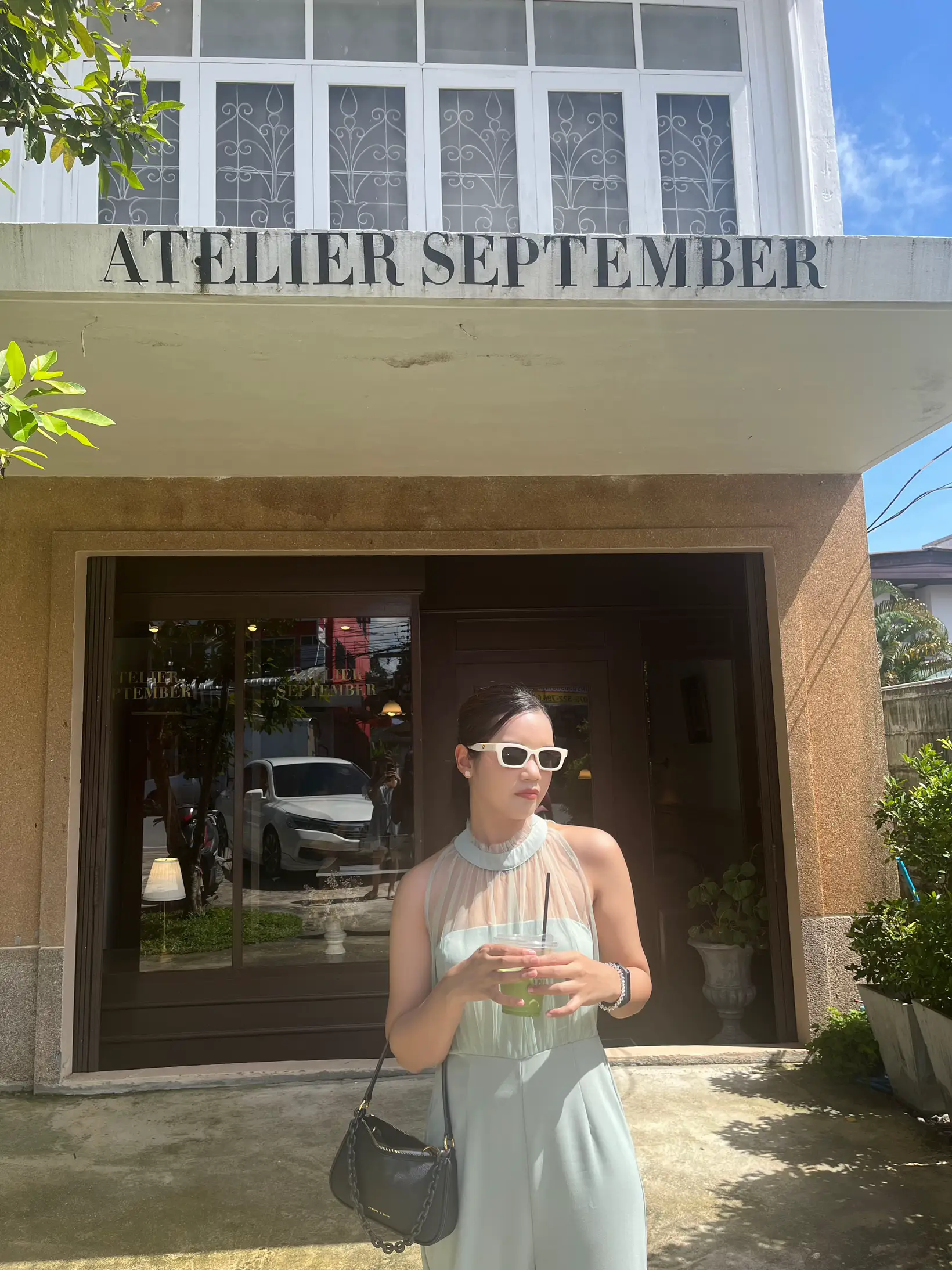 คาเฟ่สไตล์ผู้ดีอังกฤษ : Atelier September | แกลเลอรีที่โพสต์โดย Gam Srimook | Lemon8