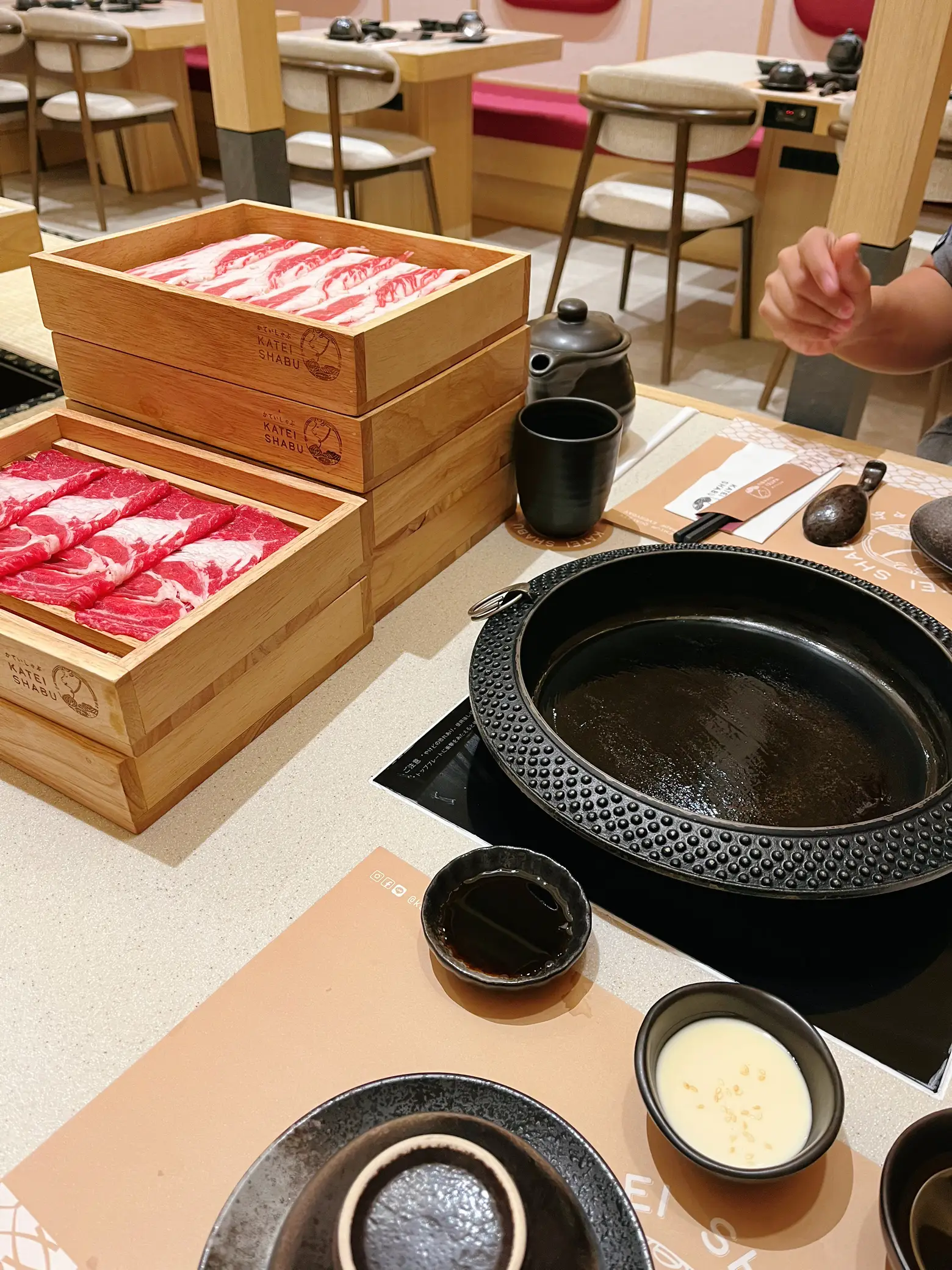 KATEI SHABU ร้านดังย่าน ICS | แกลเลอรีที่โพสต์โดย YOKsDiary | Lemon8