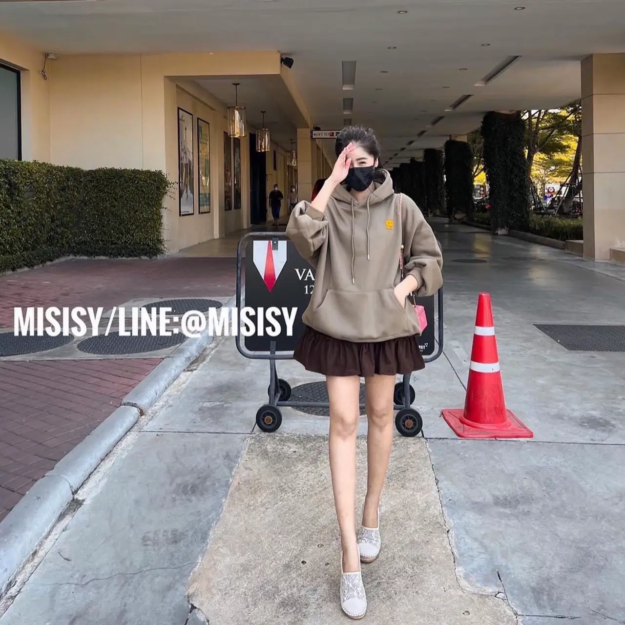 20 ไอเดียยอดนิยมเกี่ยวกับ รองเท้ามุ้งมิ้ง ในปี 2024