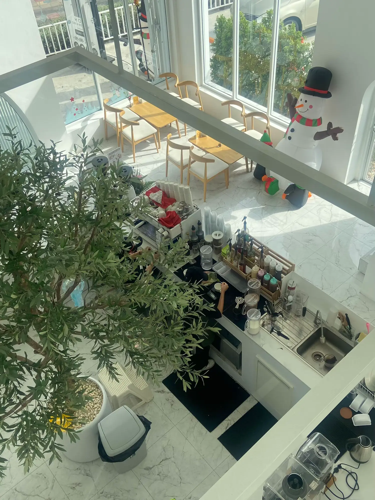 Home cafe and restaurant 🎄🌟 | แกลเลอรีที่โพสต์โดย Kia | Lemon8