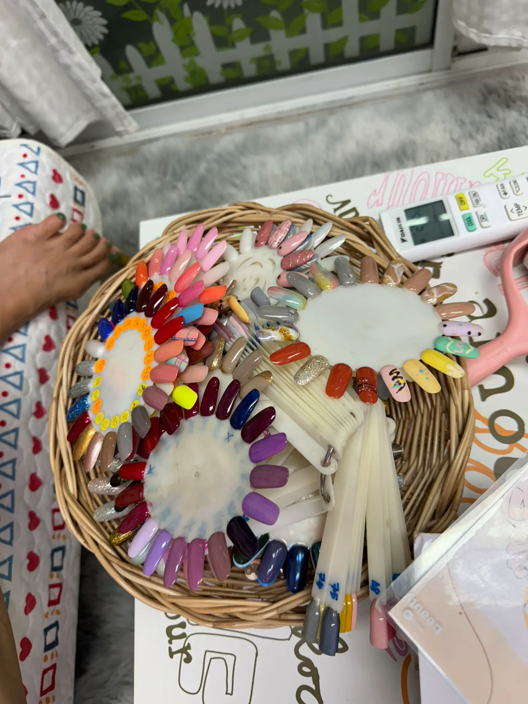 ร้านเล็บตลาดดิวันรัชดา - การค้นหาใน Lemon8