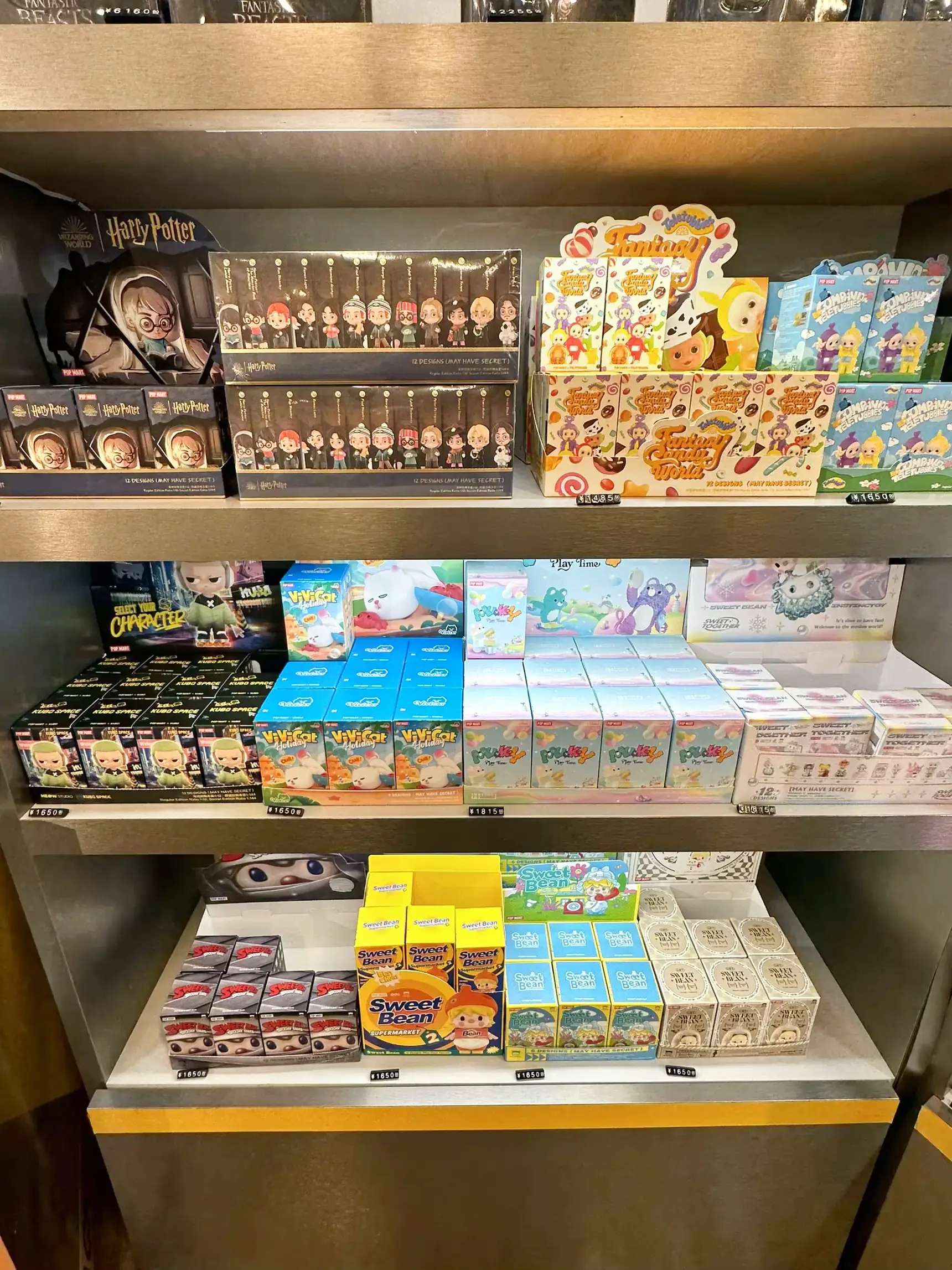 POP MART # OSAKA มีอะไรน่าช้อปบ้าง ? 💖🇯🇵 ตามมาดูกันเลย!! | แกลเลอรีที่ ...