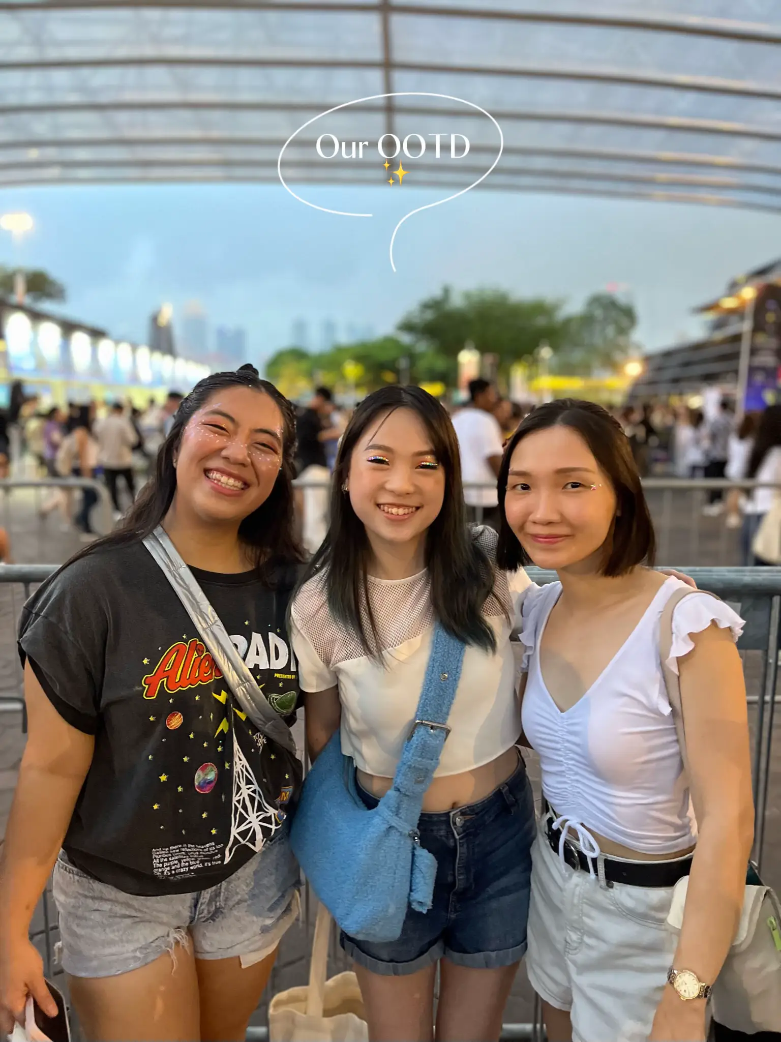 my 1st COLDPLAY concert + Tips 🪐🪐🪐 | Gallery posted by padiii🌶️ | Lemon8