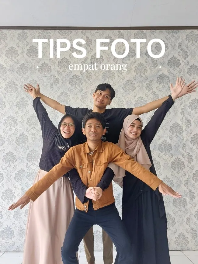 20 ide Gaya Foto Studio Bersama Bestie 4 Orang teratas di 2025