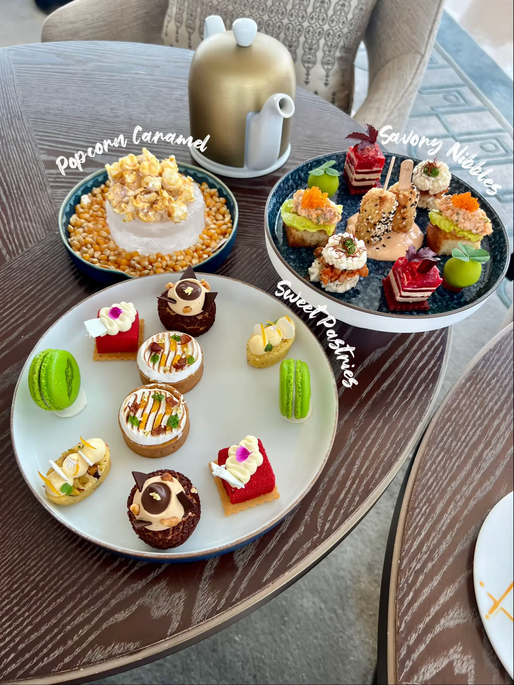 Afternoon Tea สุดหรู Peacock Alley | Waldorf Astoria | Gallery posted ...