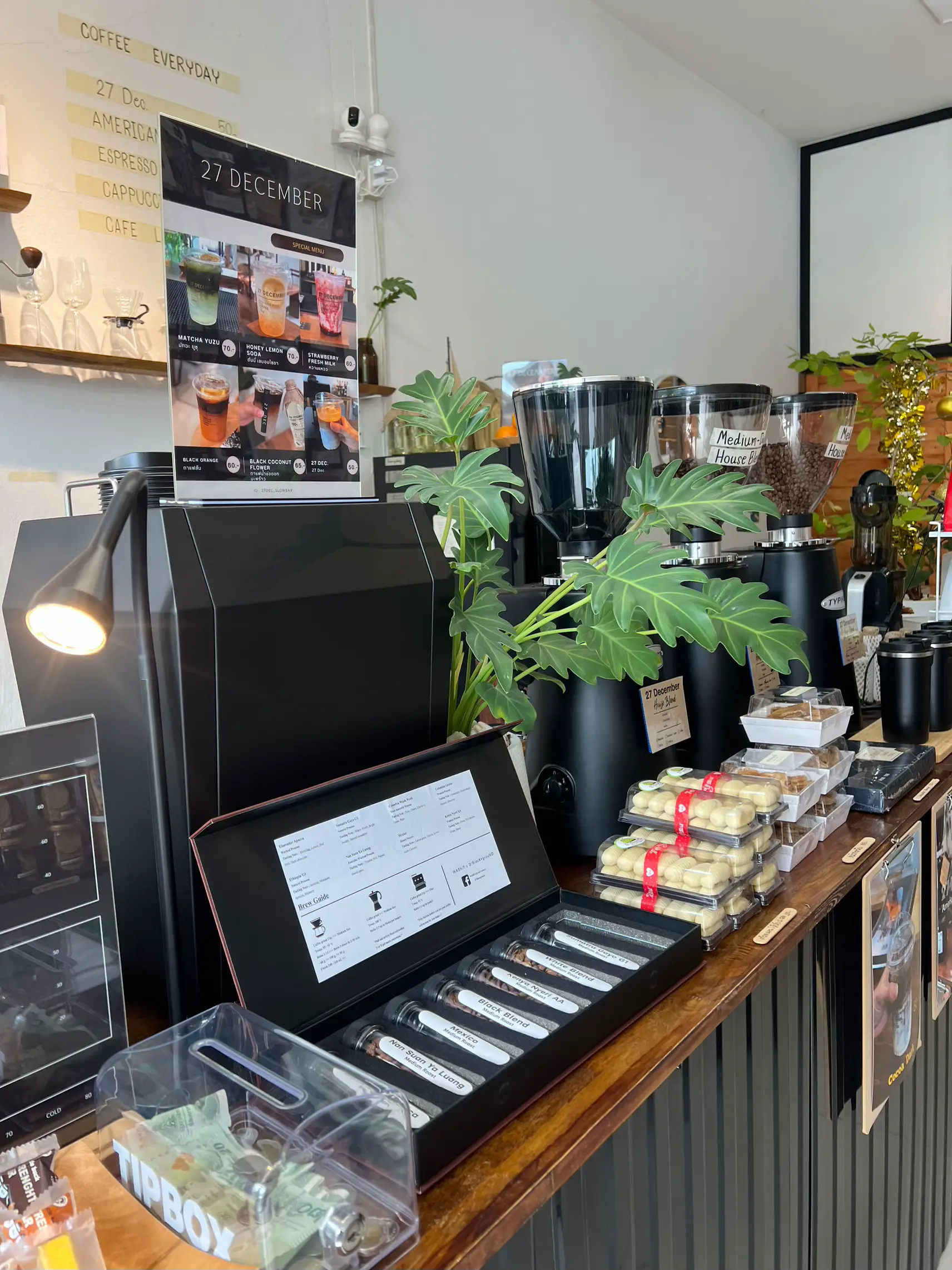 27 Dec. Coffee | แกลเลอรีที่โพสต์โดย Baitoey | Lemon8