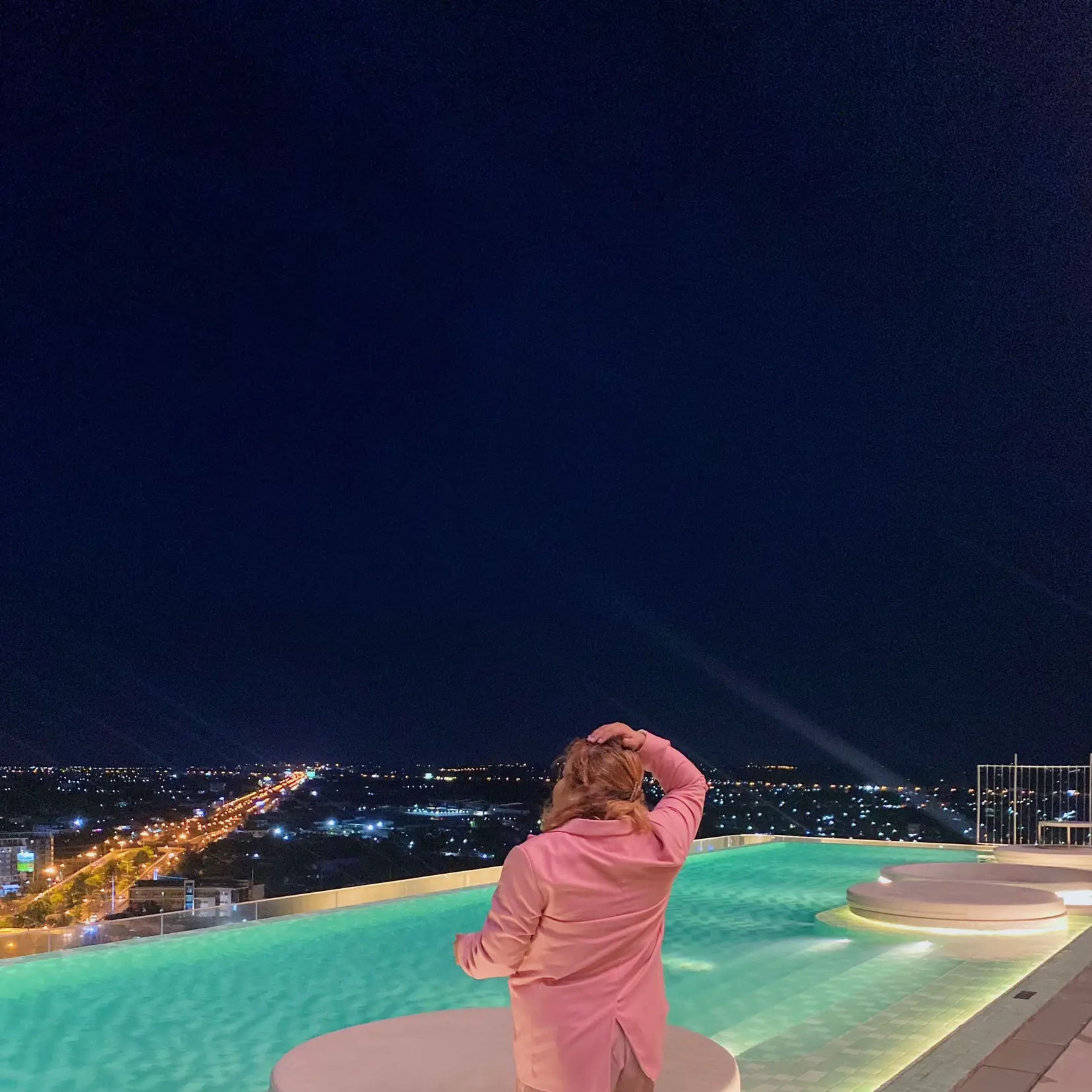 Centara korat | แกลเลอรีที่โพสต์โดย ไปทั่วกับนกยูง | Lemon8