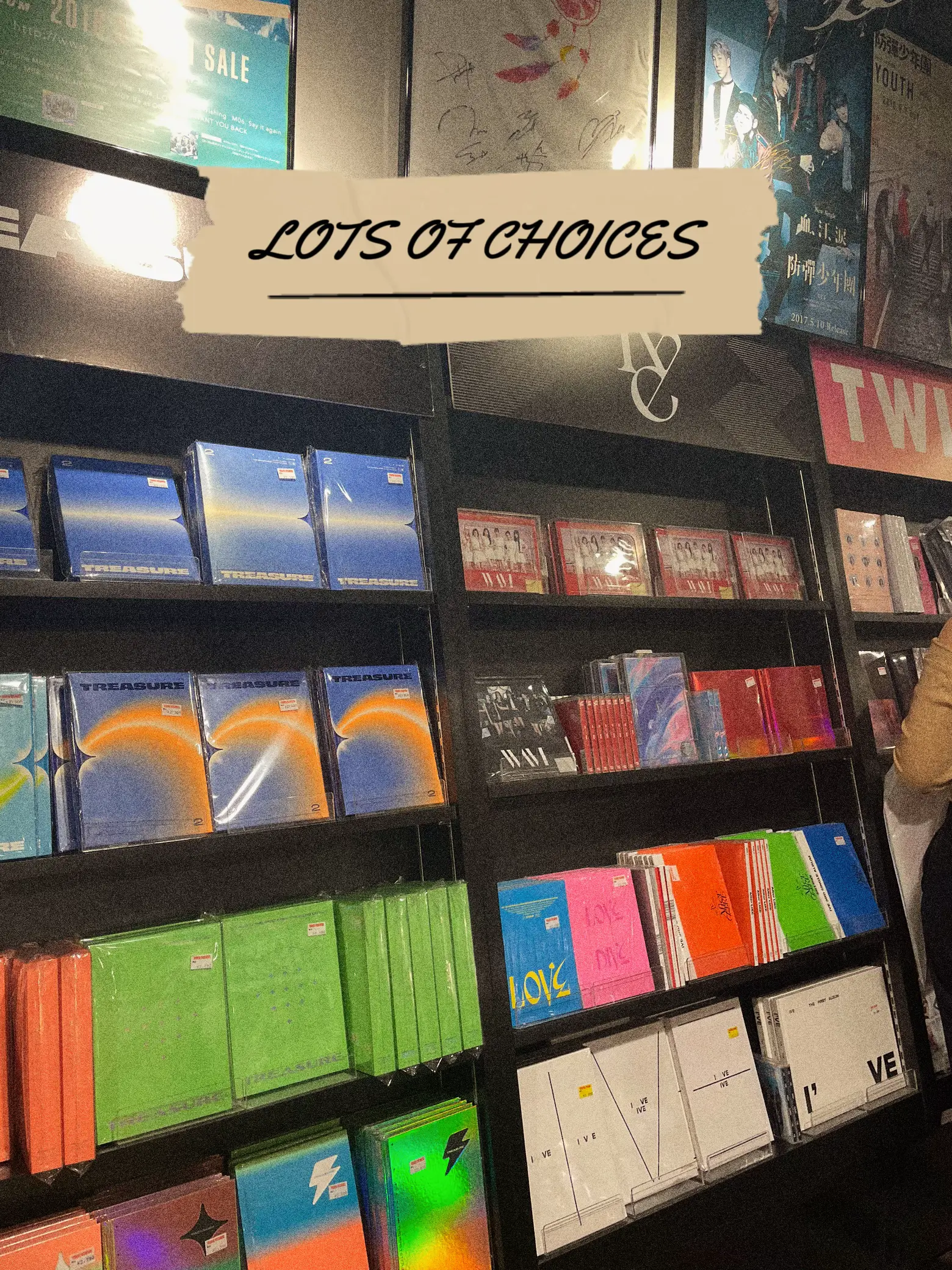 TOWER RECORDS! Tokyo must-go for kpop fans 🇯🇵 | Gallery posted by Pam ...