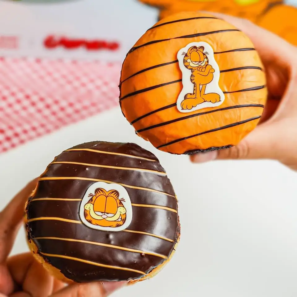Mister Donut x Garfield🐈🍊 | แกลเลอรีที่โพสต์โดย กินหนม | Lemon8