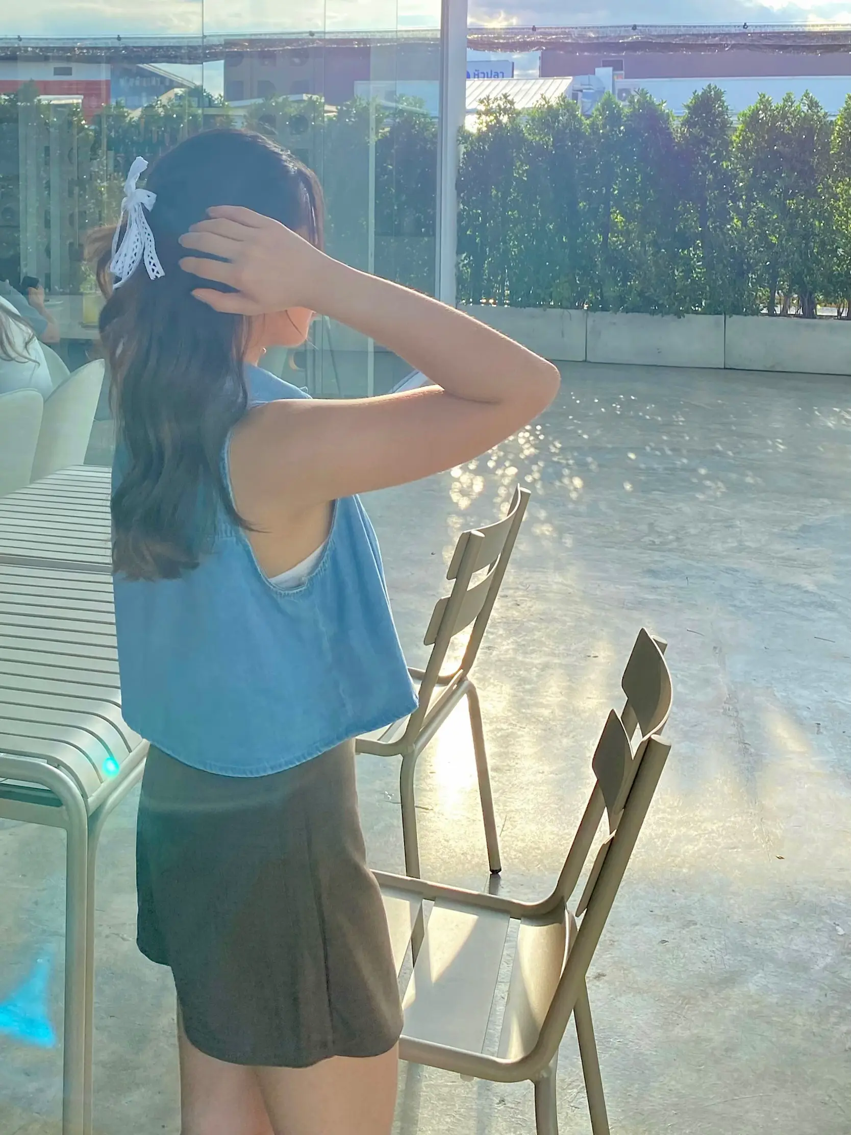 Cafe OOTD👔🩵 | แกลเลอรีที่โพสต์โดย ployphanr | Lemon8