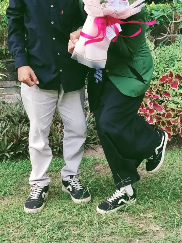 couple w/ me sepatu massive lo | Galeri diposting oleh Hildanny Kade | Lemon8