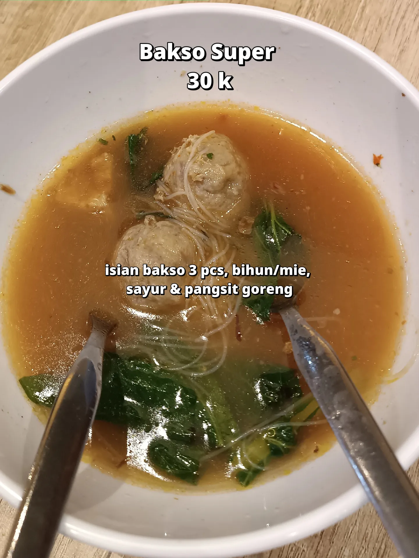 Jajan di Es Teller 77 | Galeri diposting oleh greta main yuk | Lemon8