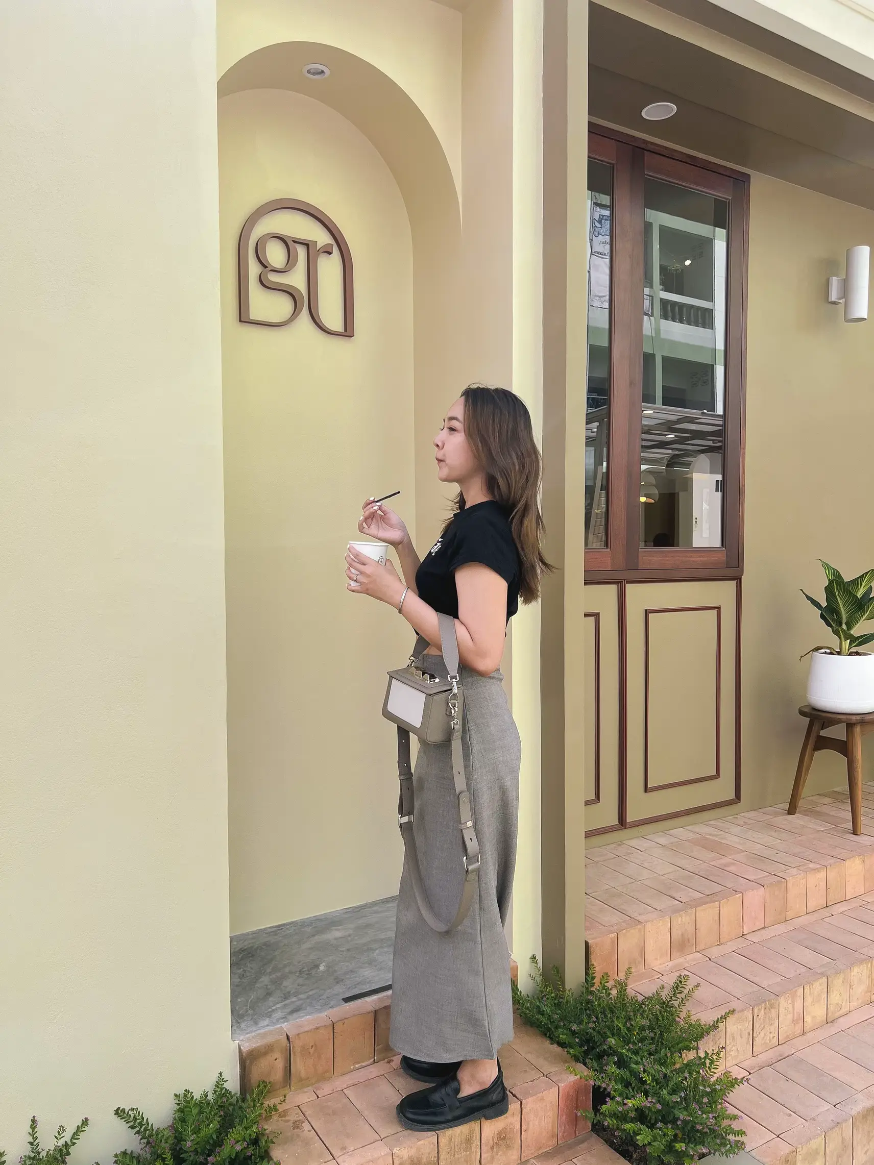 คาเฟ่อยุธยาเปิดใหม่ (ไปกันเลย) Go.🍹🍪 | แกลเลอรีที่โพสต์โดย Sudarat Trongma | Lemon8