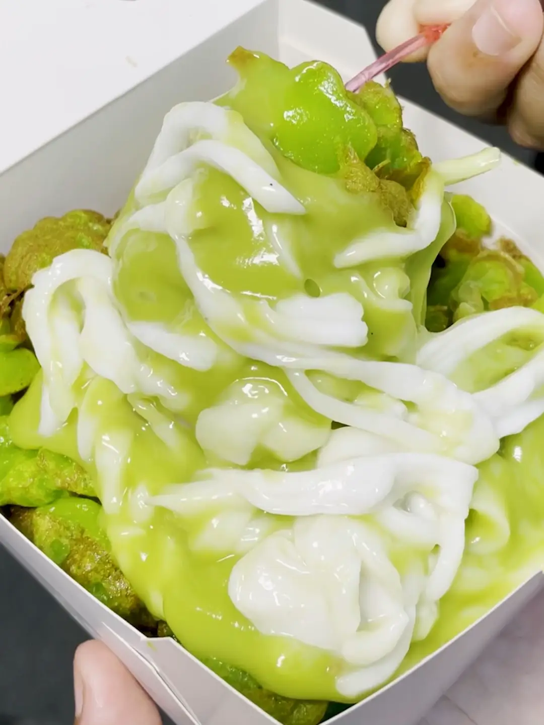 Louis Commercial Pandan Leaf Miniature Mortar | Video published by I Am Eat | Lemon8