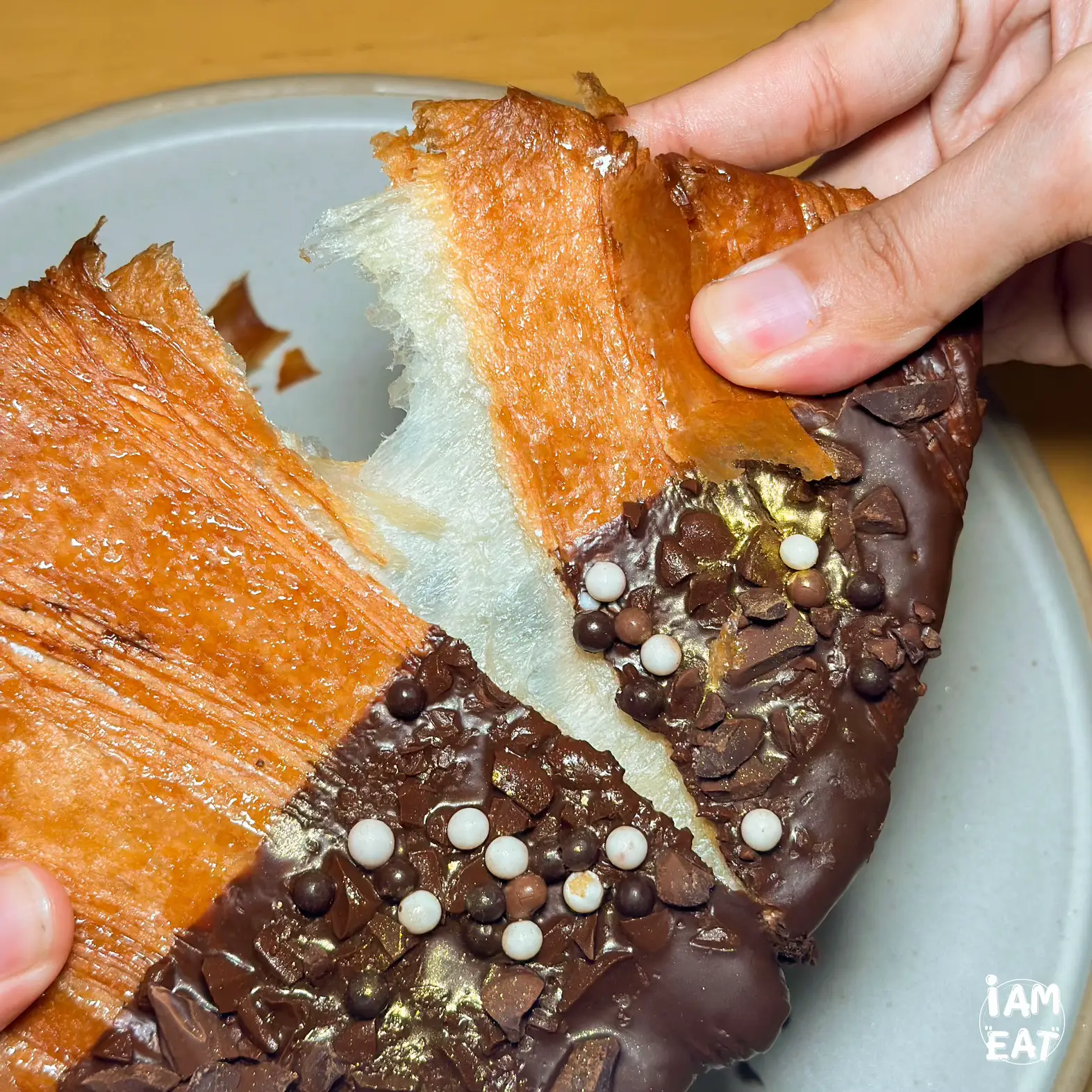 ออกใหม่ล่าสุด Flat Croissant จาก James Boulangerie | แกลเลอรีที่โพสต์ ...