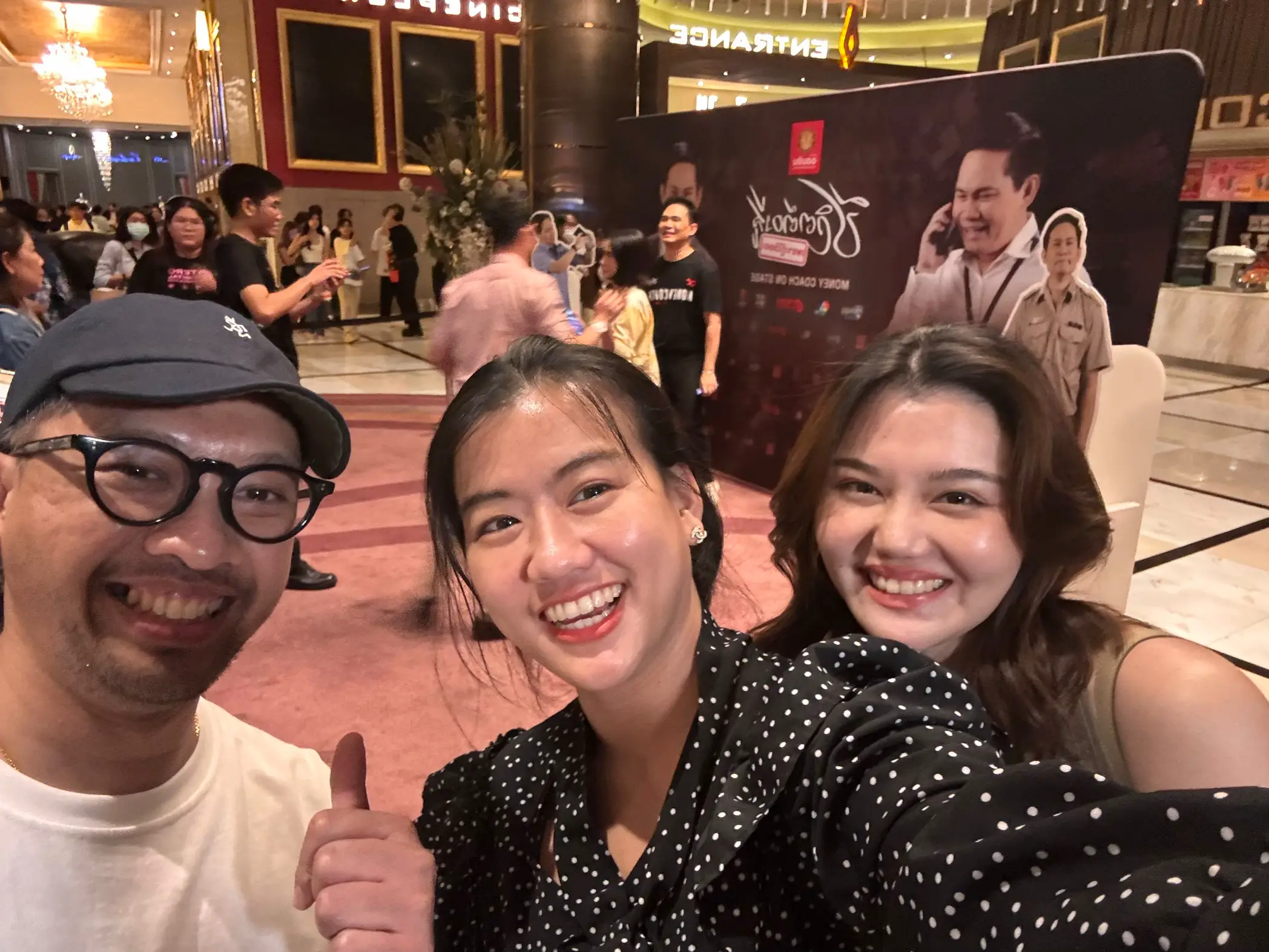 “ชีวิตต้องสู้! เพราะกู้ไว้เยอะ” กับพี่หนุ่ม Money Coach | แกลเลอรีที่โพสต์โดย Namfinance | Lemon8