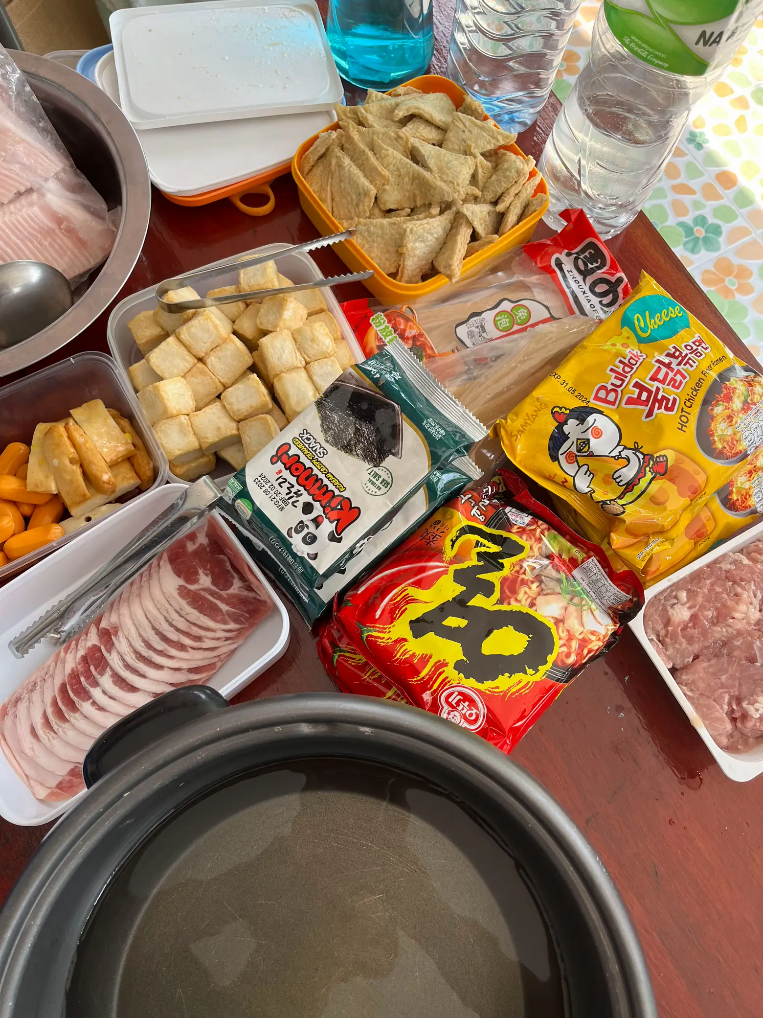 รีวิวการทำหม้อไฟเกาหลีกินเองที่บ้านง่ายๆ ด้วยงบ 200 บาท!! | แกลเลอรีที่ ...