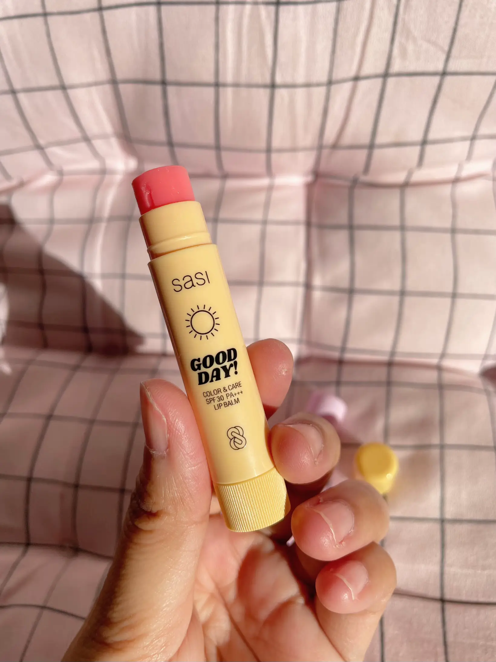 ดูแลริบฝีปากให้ชุ่มชื้น น่าจุ๊ฟ💋 | แกลเลอรีที่โพสต์โดย AnnaStory🌼🩵 | Lemon8