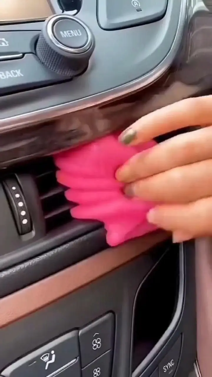 Say bye-bye to dirt with cleaning gel! | Video diterbitkan oleh ...