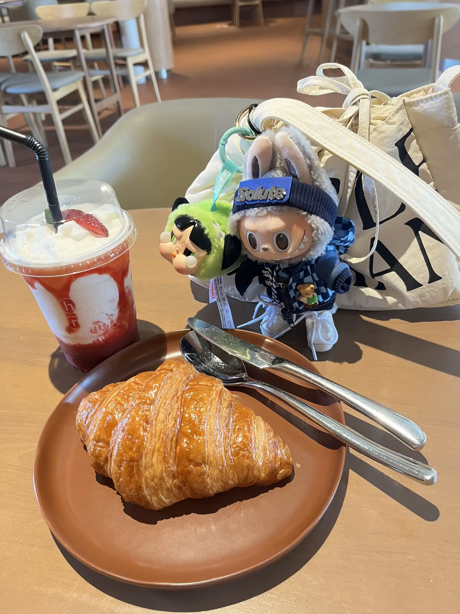 HORME CAFE RUNGSIT | แกลเลอรีที่โพสต์โดย SYDNEYICE | Lemon8