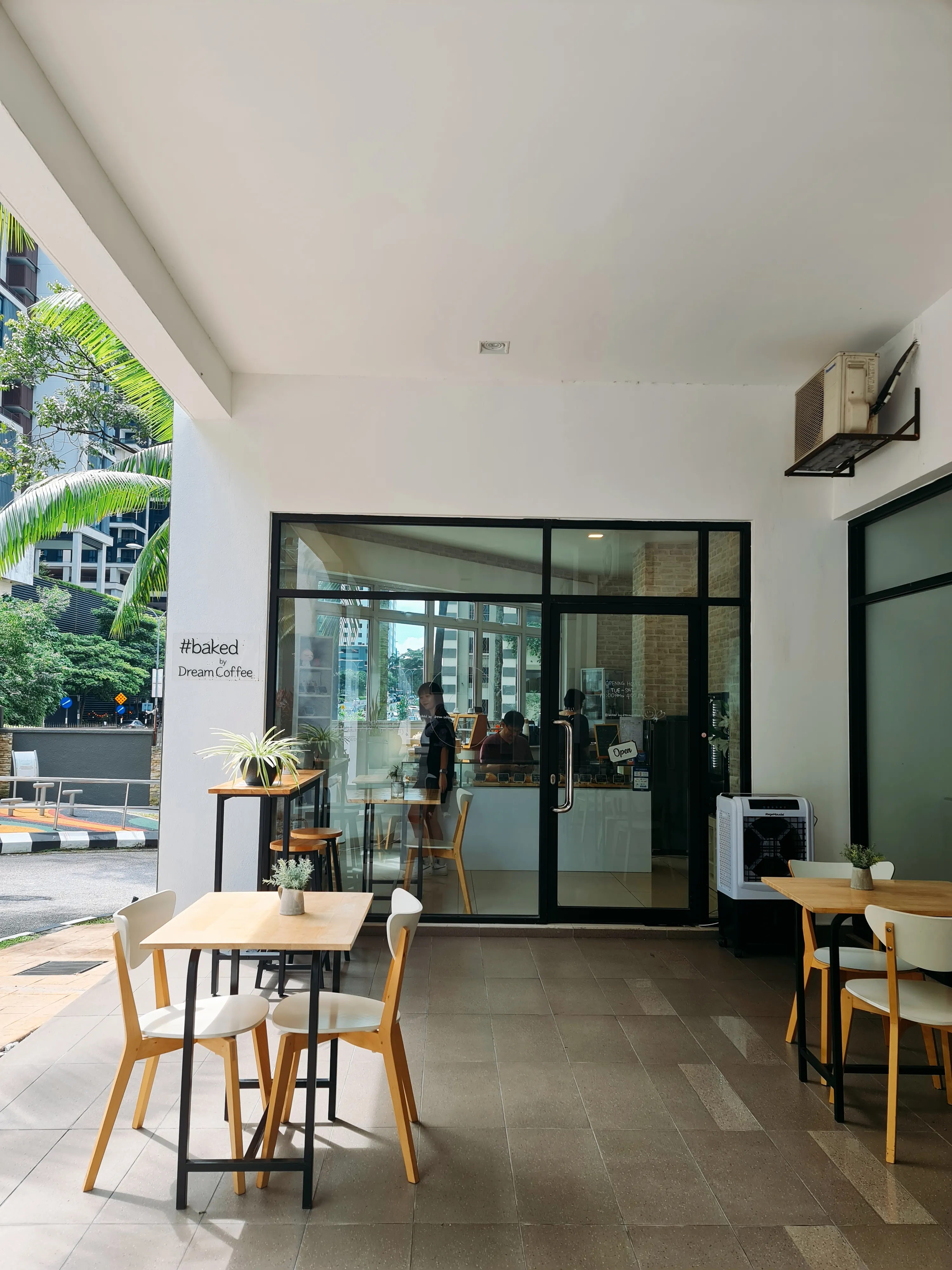 #baked. by dream coffee korean owned cafe | Galeri disiarkan oleh Misa ...