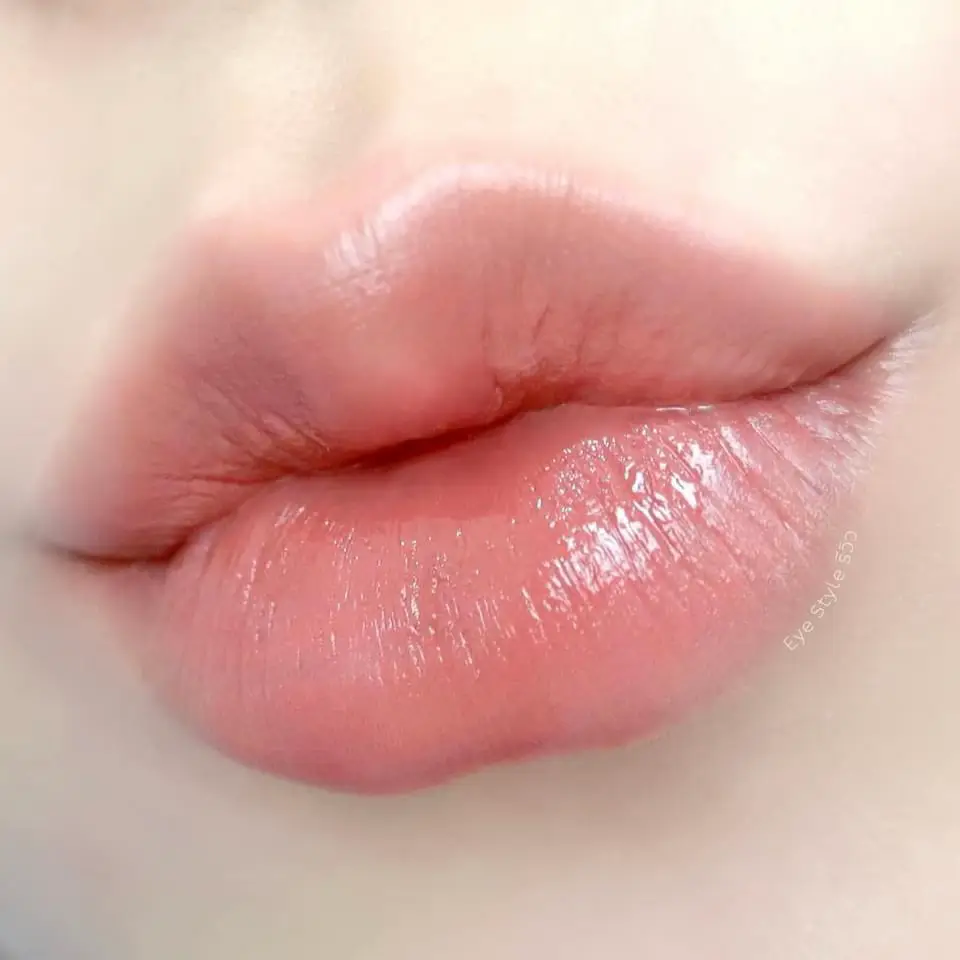 ลิปแมตต์ที่คนปากแห้งต้องชอบ CEZANNE Sufurea Lip 💋 | แกลเลอรีที่โพสต์โดย Eye Style รีวิว | Lemon8