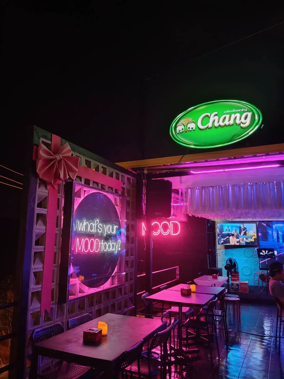 MOOD BAR | แกลเลอรีที่โพสต์โดย Fang Kamonwan | Lemon8