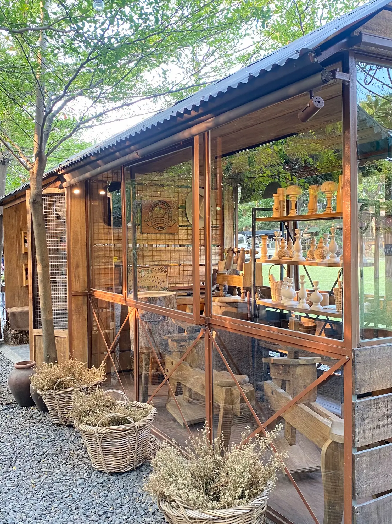 Rustic Market Surabaya rasa Eropa | แกลเลอรีที่โพสต์โดย catleyavel | Lemon8