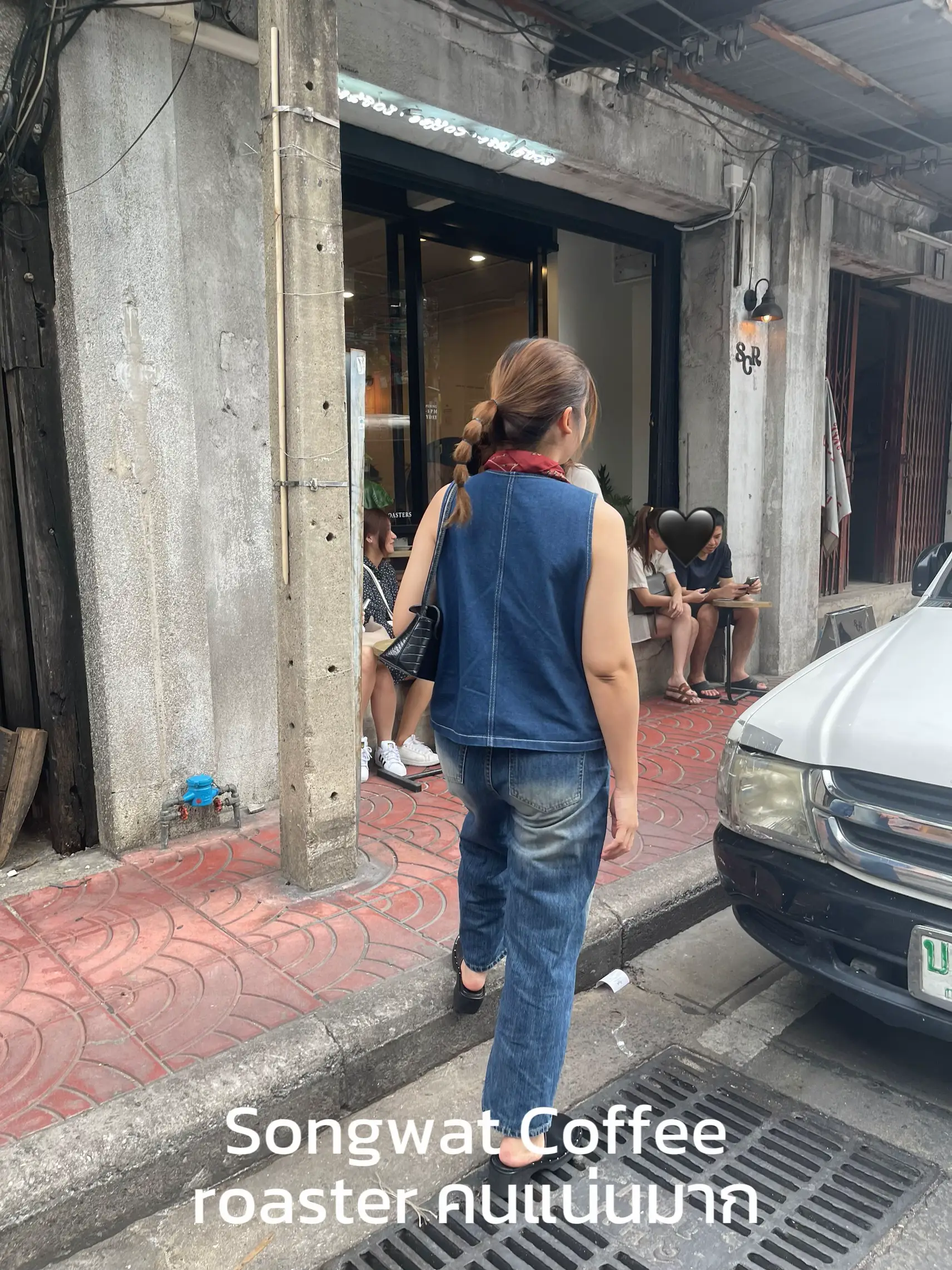 When in doubt , Wear Denim :) | แกลเลอรีที่โพสต์โดย ꔛChada | Lemon8