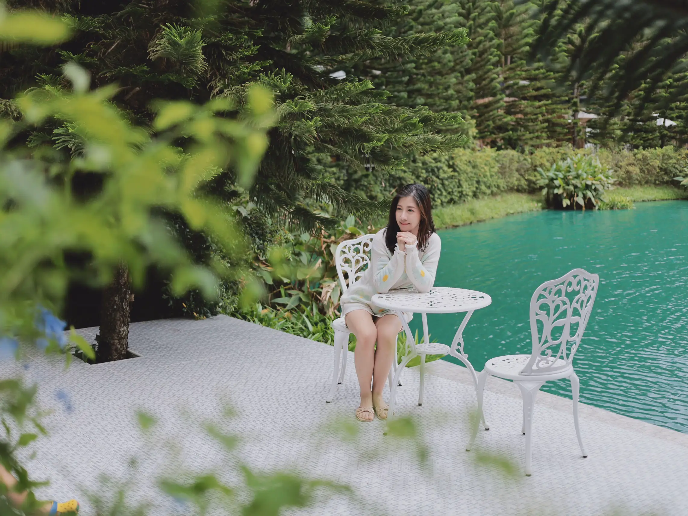 คาเฟ่น่ารักกับstarbuck บนเขา😋☕️ | แกลเลอรีที่โพสต์โดย Pookie Pook | Lemon8