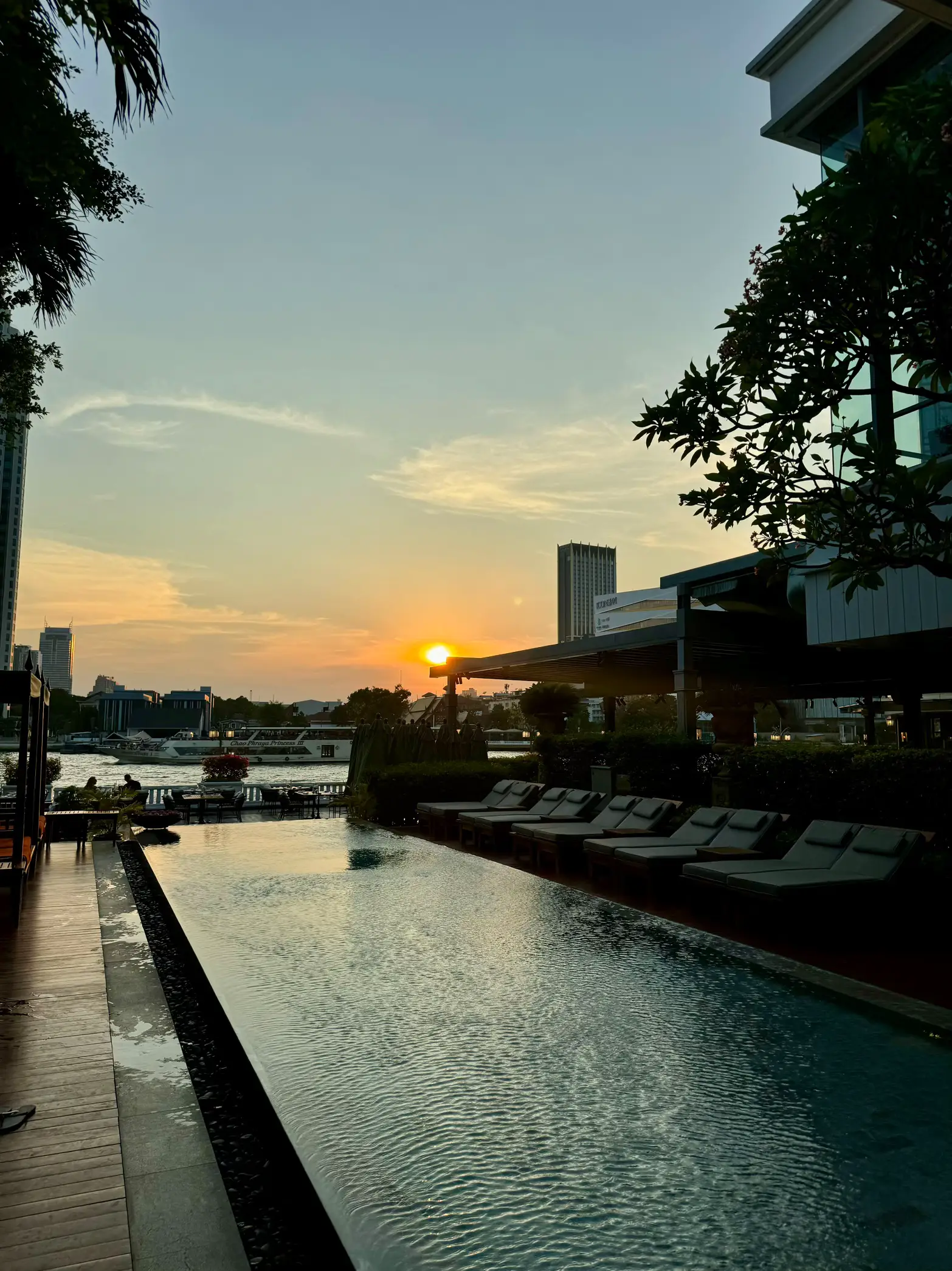 Bangkok | แกลเลอรีที่โพสต์โดย Prima on the go | Lemon8