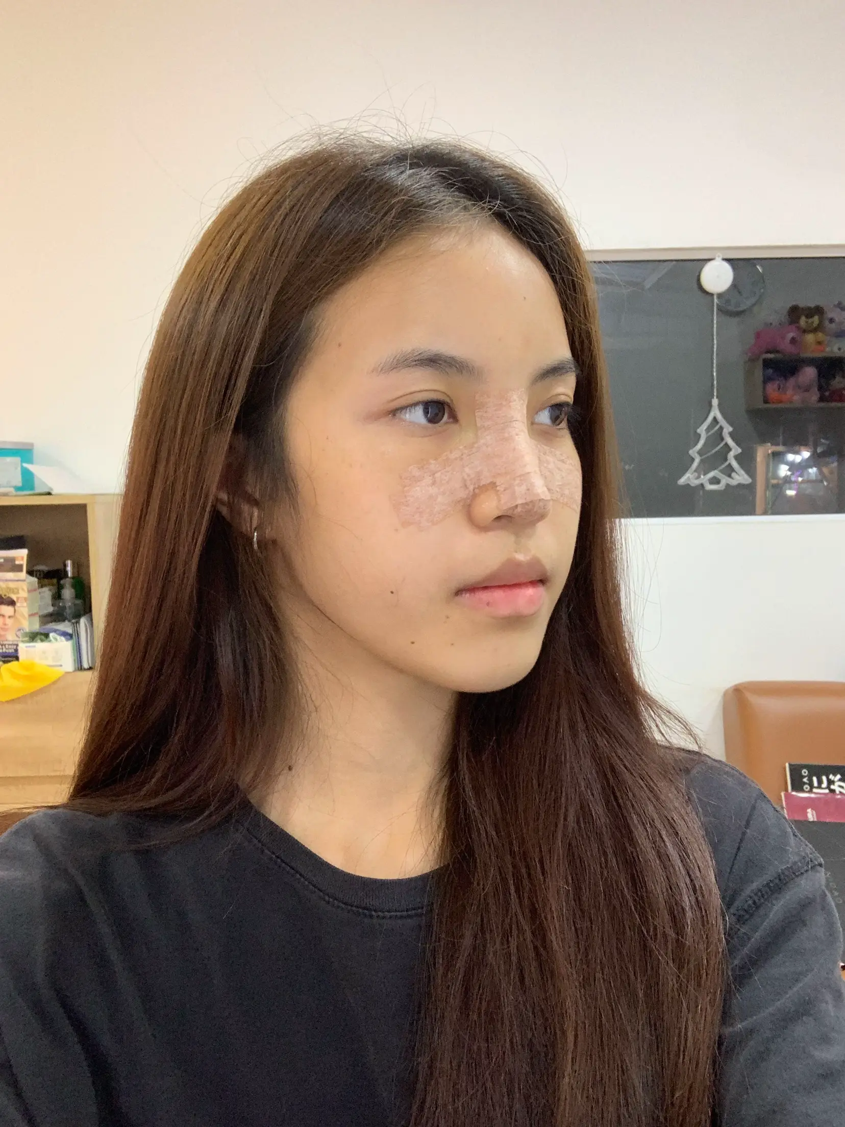 จมูกแท่งแรกในวัย20😉 แกลเลอรีที่โพสต์โดย Yeen Lemon8