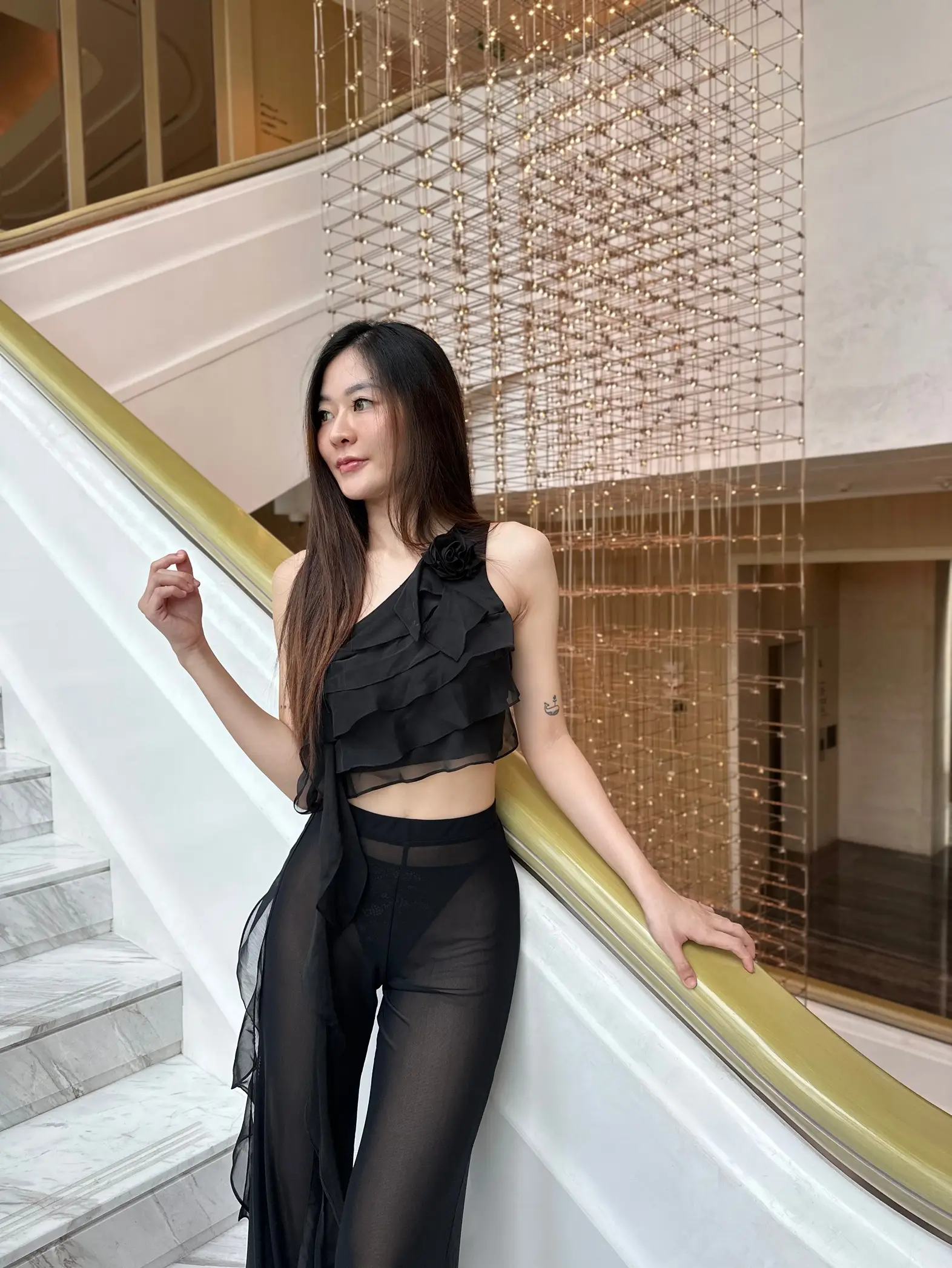 OOTD ชุดแซ่บๆ กับ Girls night out 🪩🎳 | แกลเลอรีที่โพสต์โดย Nuch⋆˚ ˖°ﾟ𐦍༘⋆ | Lemon8