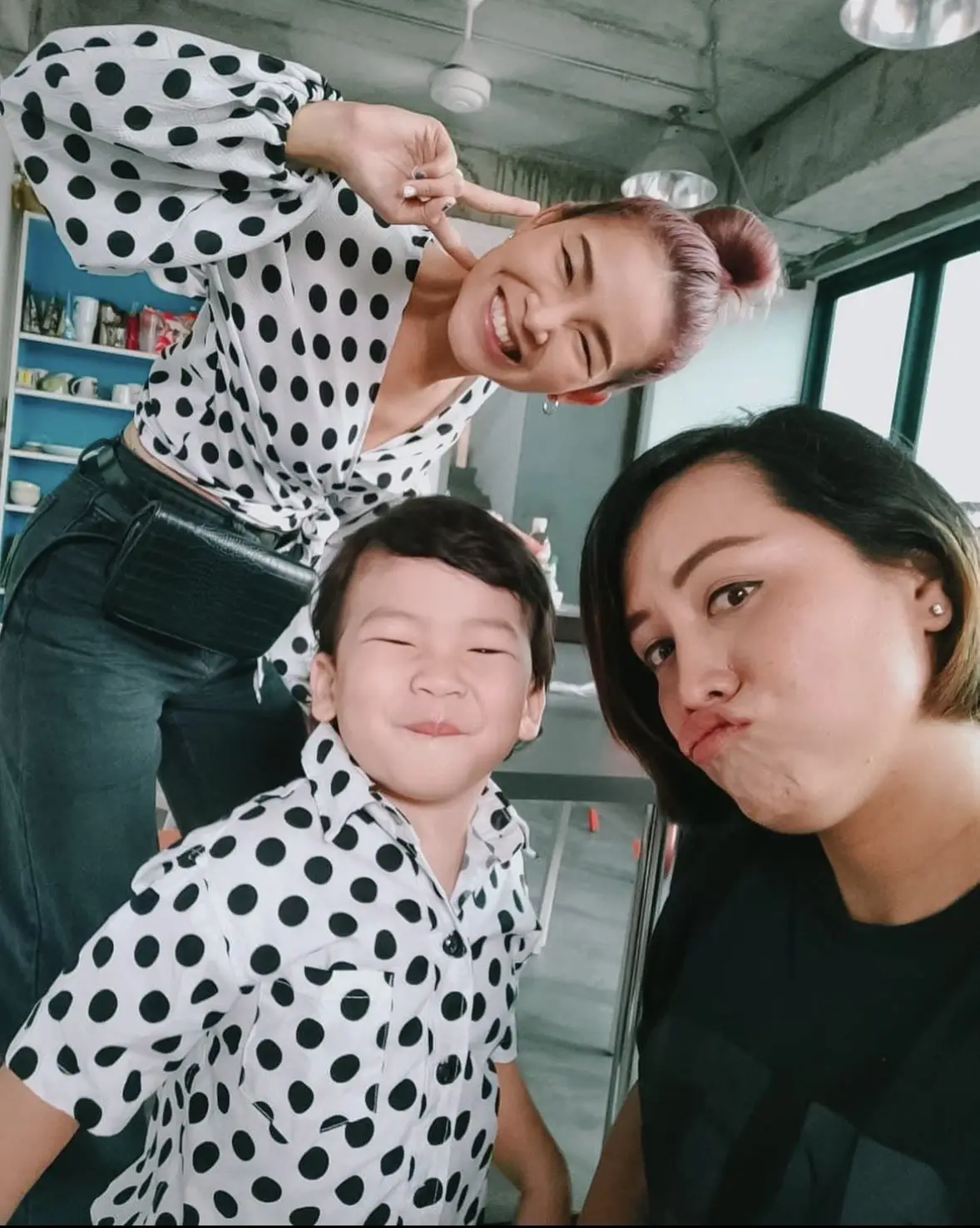 แต่งคัวคู่แม่ลูก | แกลเลอรีที่โพสต์โดย Happy Weena | Lemon8