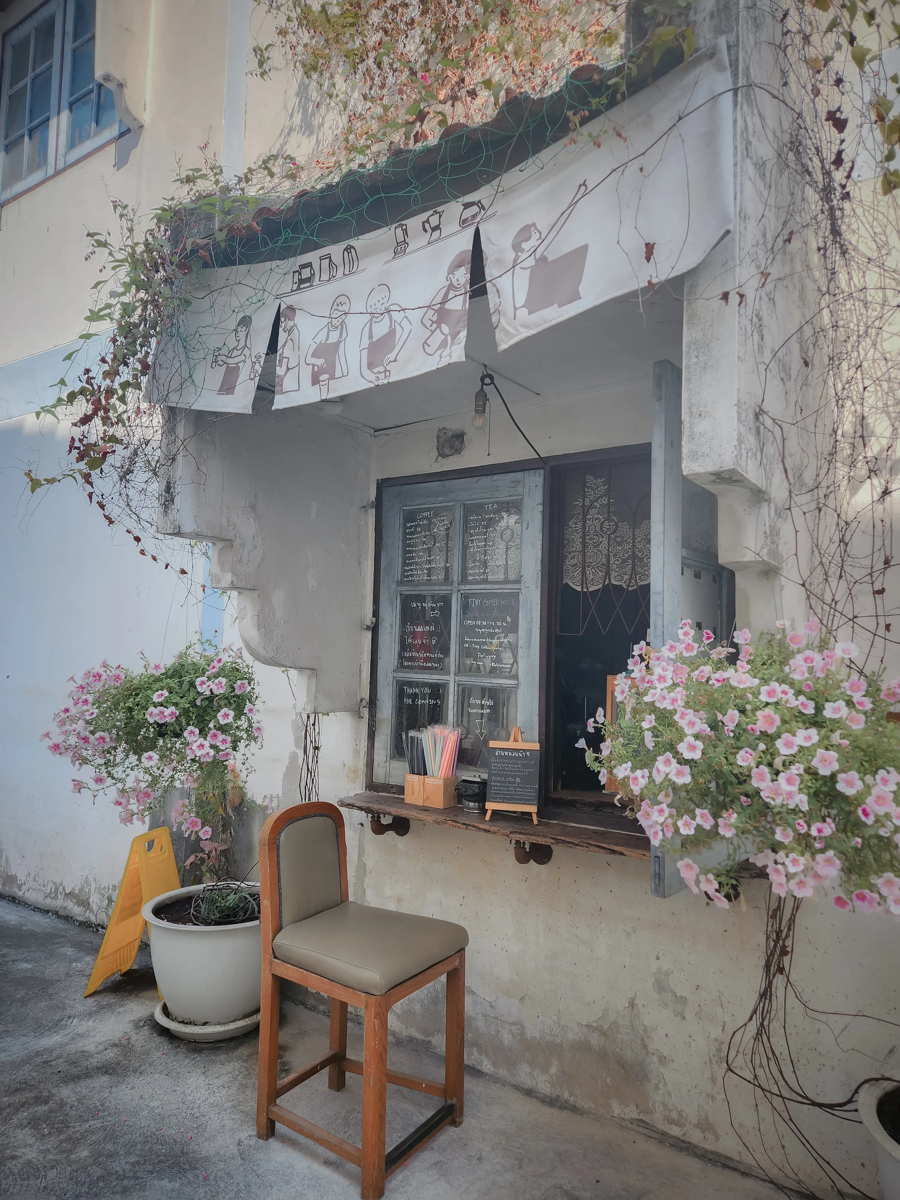 รังสิตมันร้าย ขอเบอร์ไว้หน่อยได้หม๊ายยย😄 | แกลเลอรีที่โพสต์โดย Frangky... | Lemon8