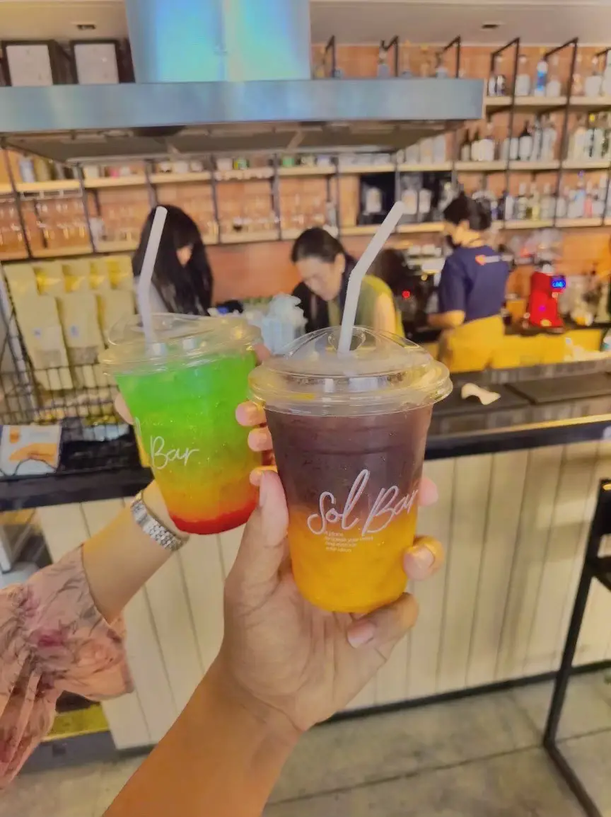 Sol Bar คาเฟ่ก้าวไกล | แกลเลอรีที่โพสต์โดย เป็ดกุ๊กรีวิว💟 | Lemon8