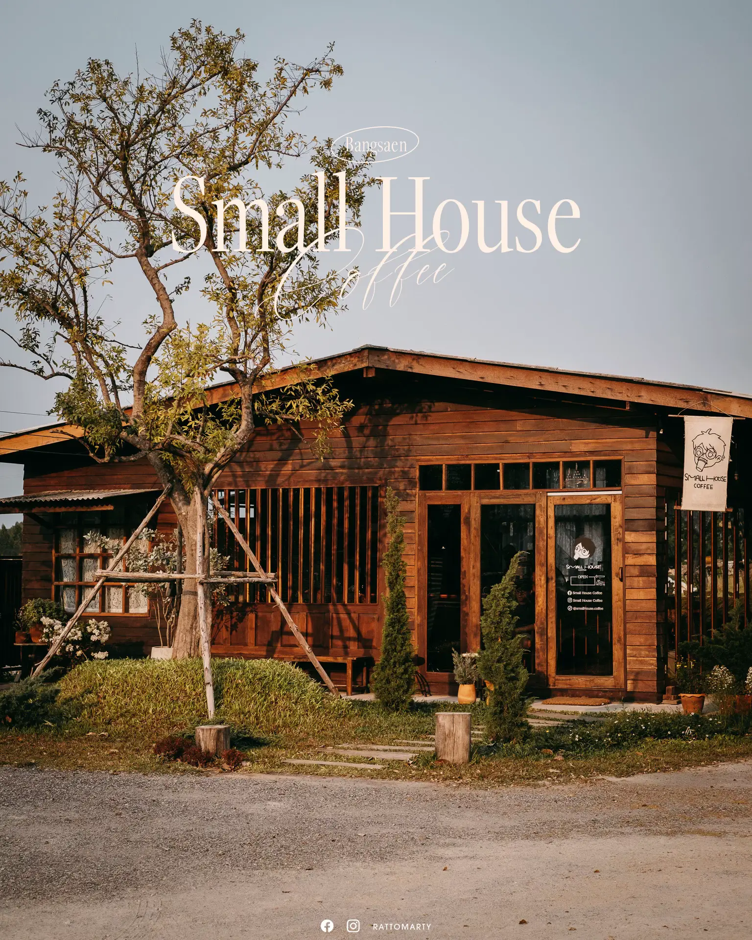 Small House Coffee Warm Wooden House Cafe, Chonburi ☕️ | Gallery posted ...