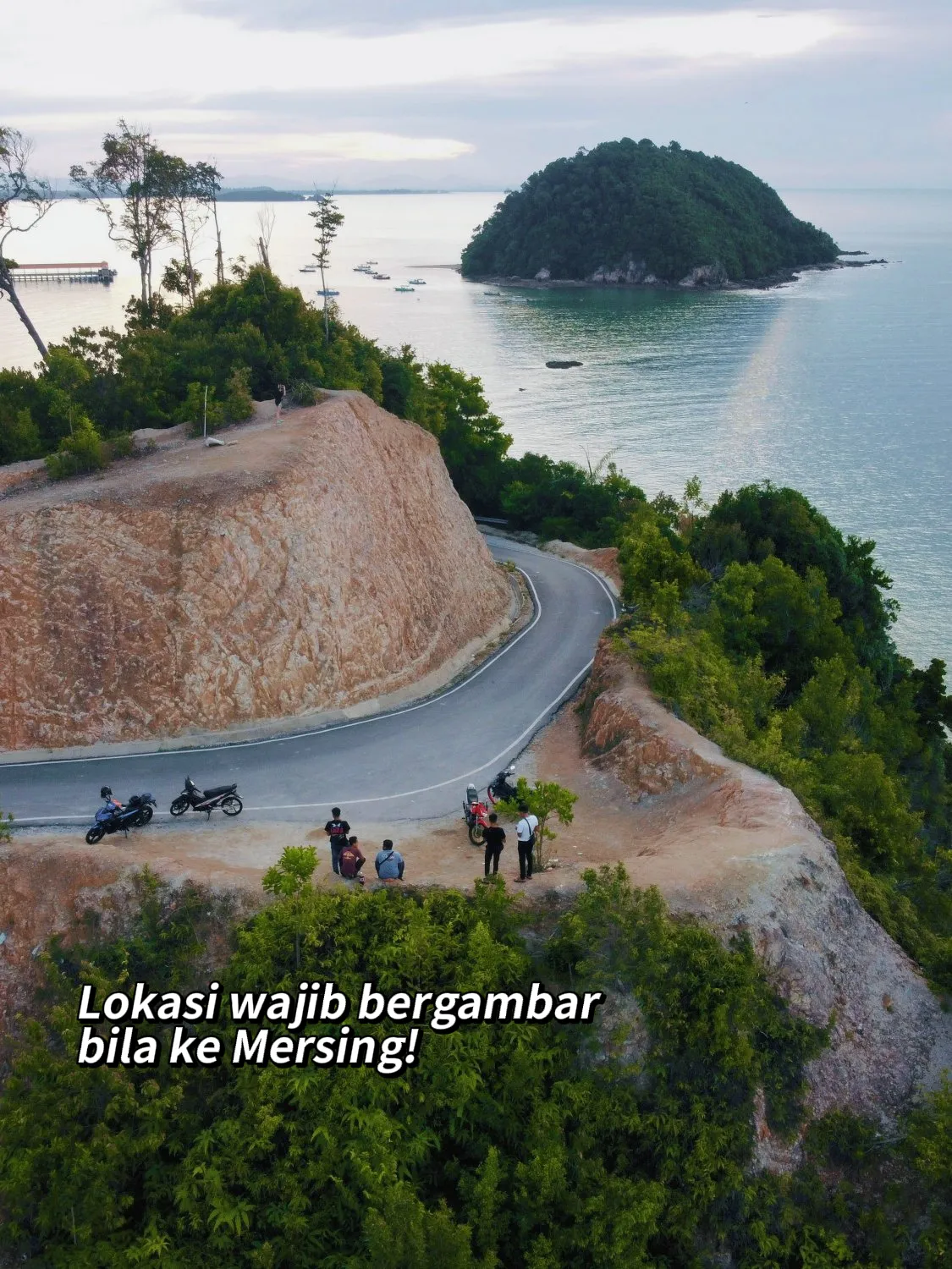 Tanjung Penyabong, Mersing - Macam di Oversea! ⛱️ | แกลเลอรีที่โพสต์โดย ...