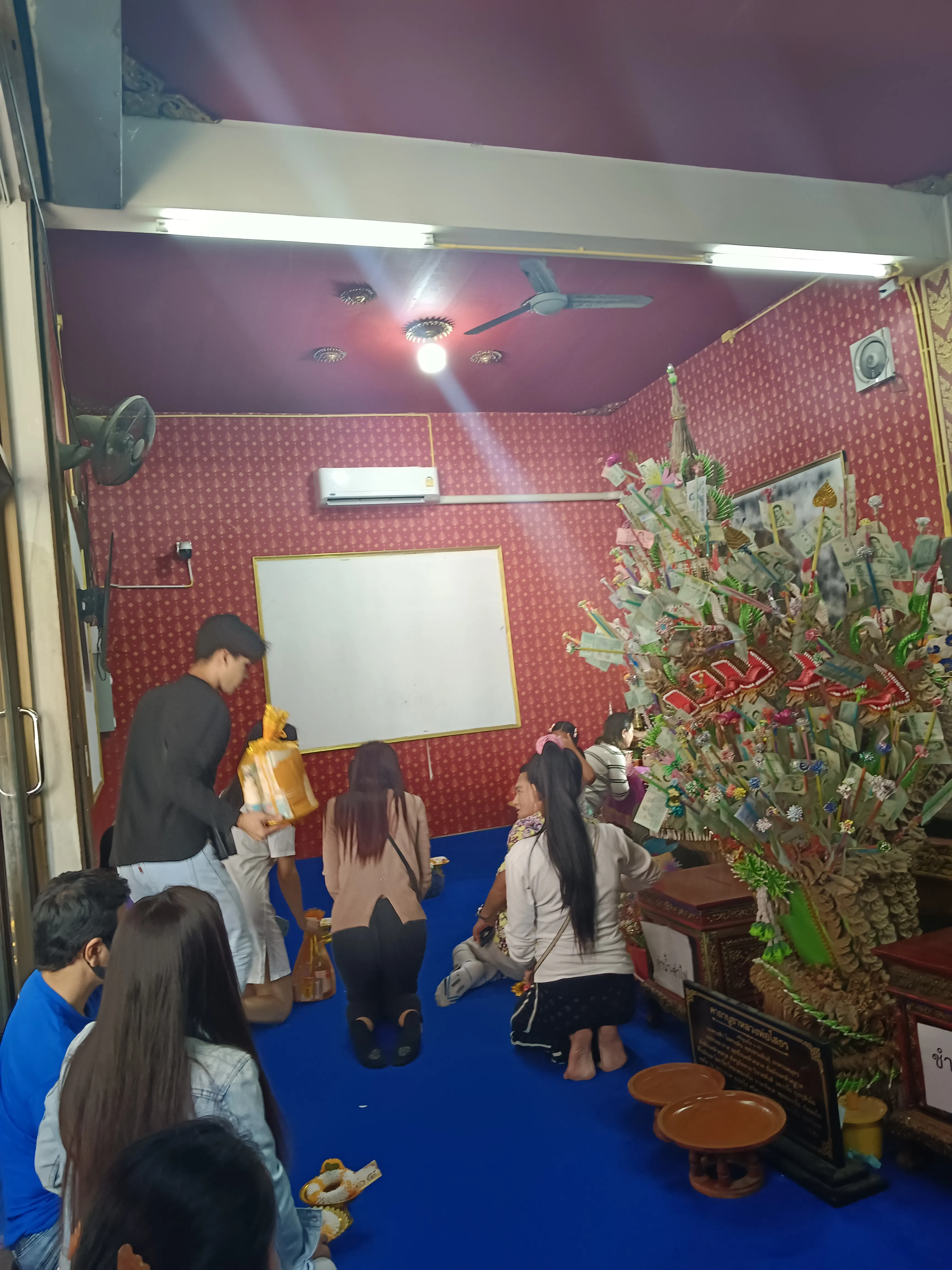 เขียนลายมือ เศรษฐี วัดศาลาลี นนทบุรี | แกลเลอรีที่โพสต์โดย arada.c 😺 ...