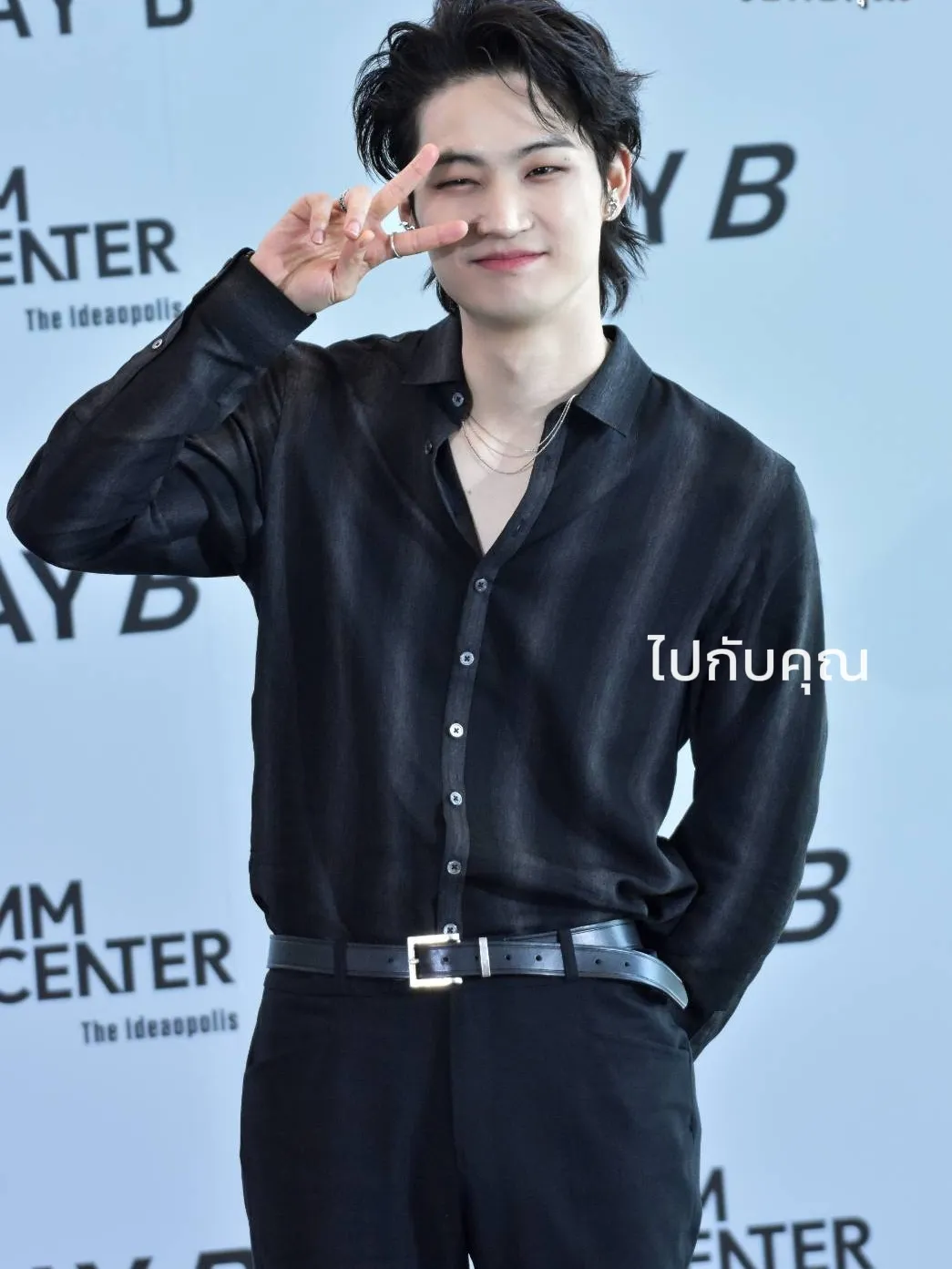 ส่องความหล่อเจบี ลีดเดอร์วง GOT 7 | แกลเลอรีที่โพสต์โดย MeanGirlGlam&Go | Lemon8