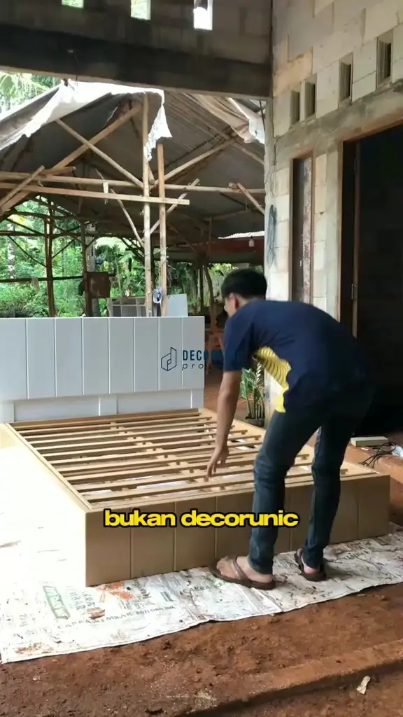 ngewujudin ide unik customer | Video dipublikasikan oleh decoprojects | Lemon8