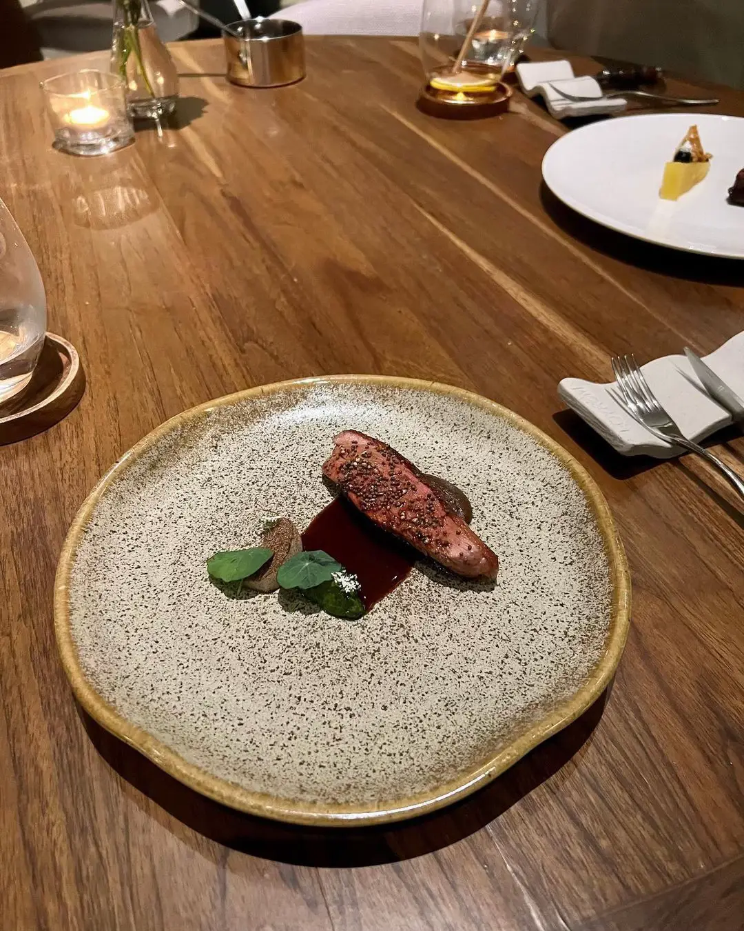 Løyrom ร้านอาหาร Fine Dining สไตล์ New Nordic | แกลเลอรีที่โพสต์โดย ...