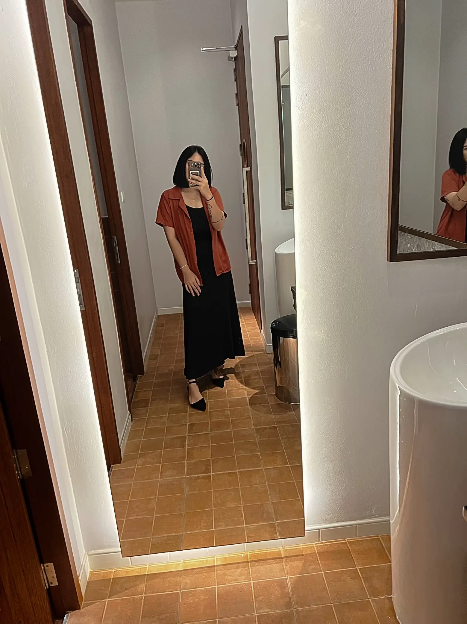 แต่ละวันปวดหัวกับการแต่งตัว | แกลเลอรีที่โพสต์โดย Pachara Patcha | Lemon8