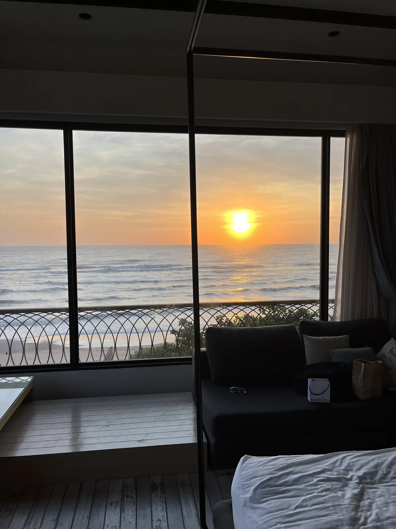 รีวิวที่พักหัวหินริมทะเล💖 | แกลเลอรีที่โพสต์โดย Ray Merrimen | Lemon8