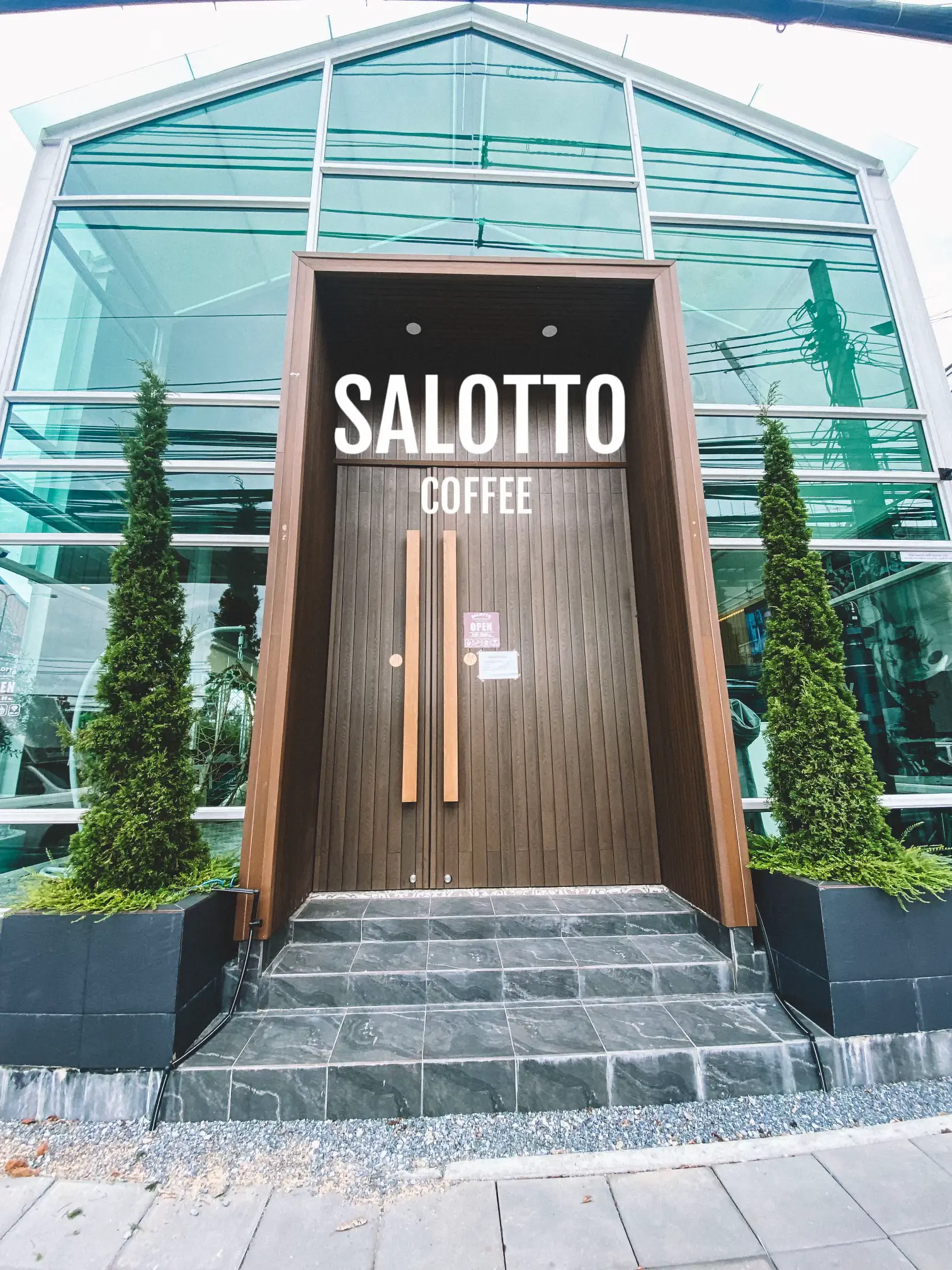 SALOTTO COFFEE & ROASTERY | แกลเลอรีที่โพสต์โดย หาเรื่องรีวิว | Lemon8