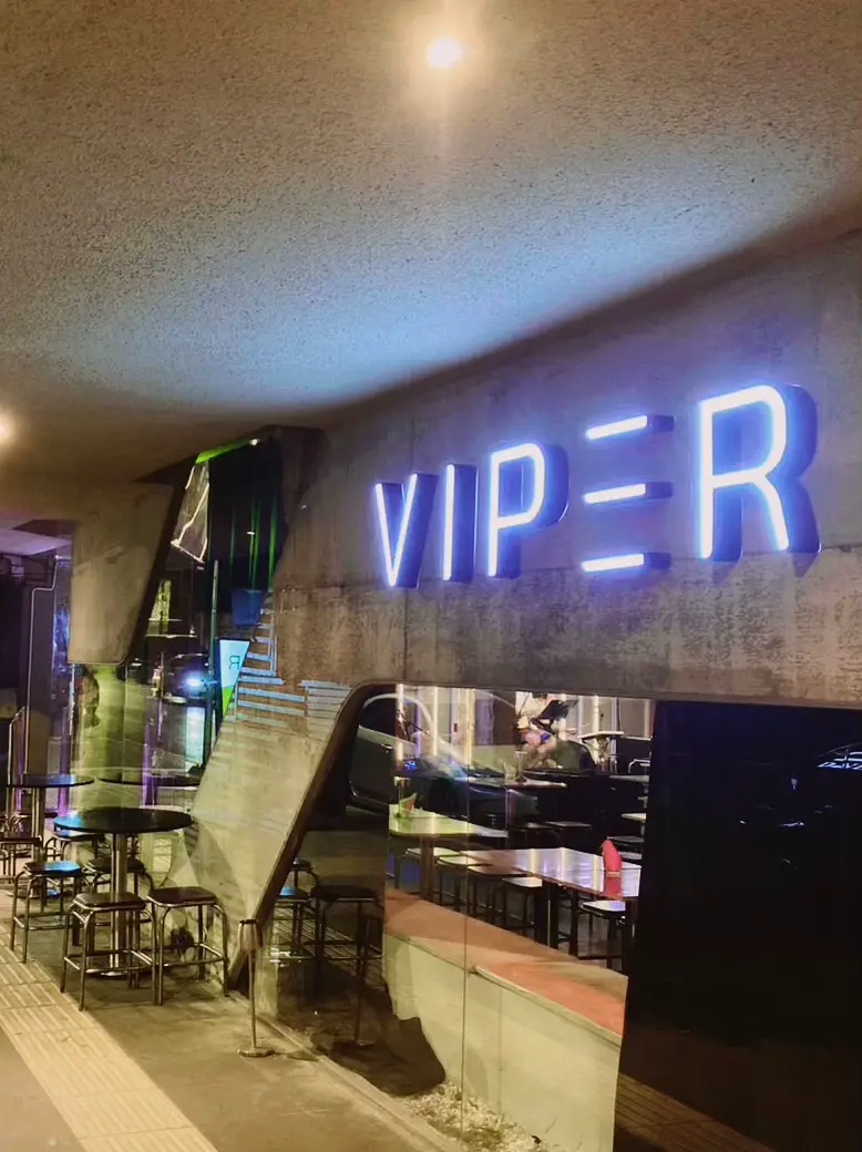 Viper BKK Sitting Barnaバッファローブリッジ | Everyday to goが投稿したフォトブック | Lemon8