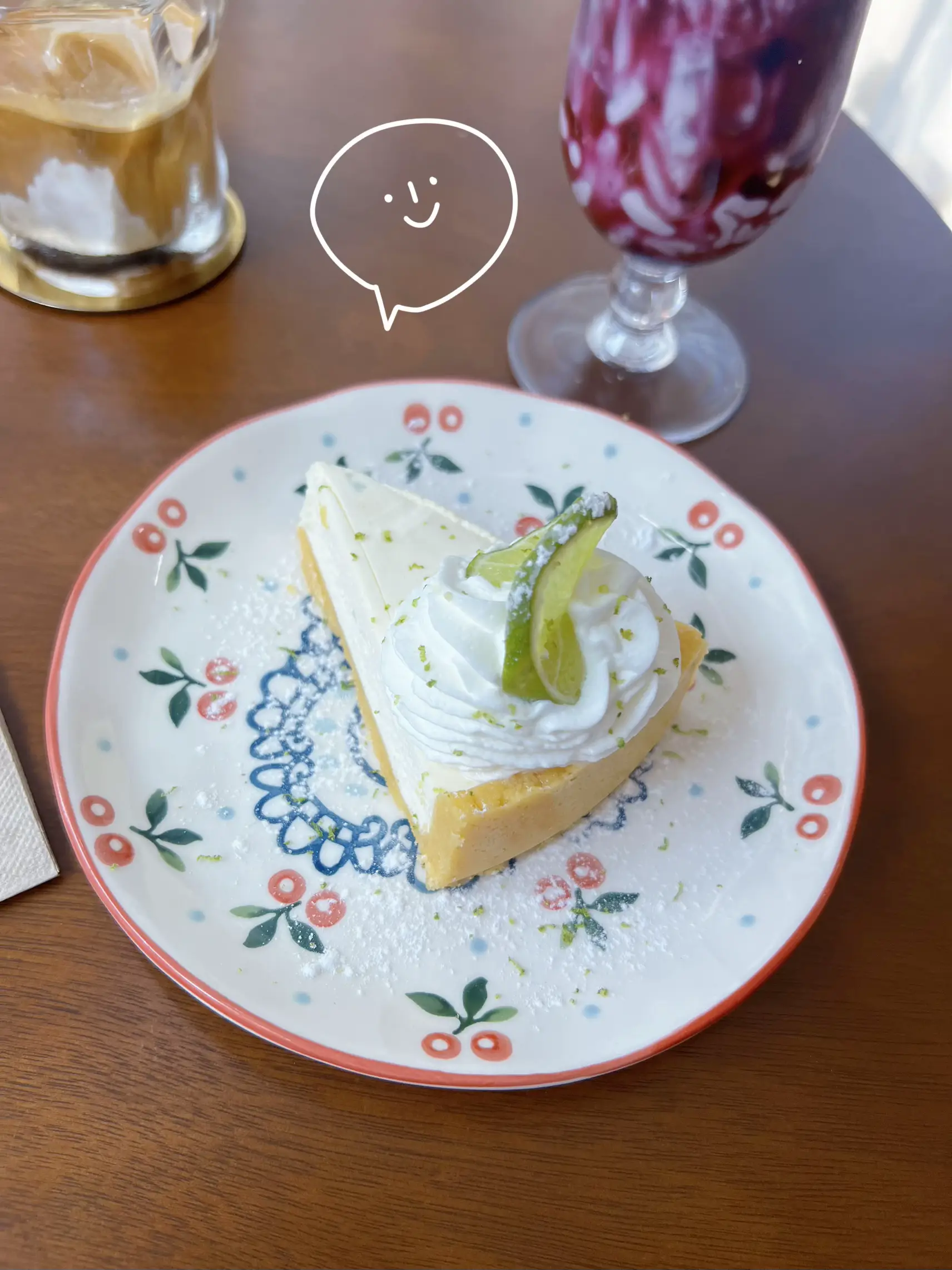 แชร์โล คาเฟ่สีละมุนฝั่งพระราม 9 😍 | แกลเลอรีที่โพสต์โดย Tukta Ang | Lemon8